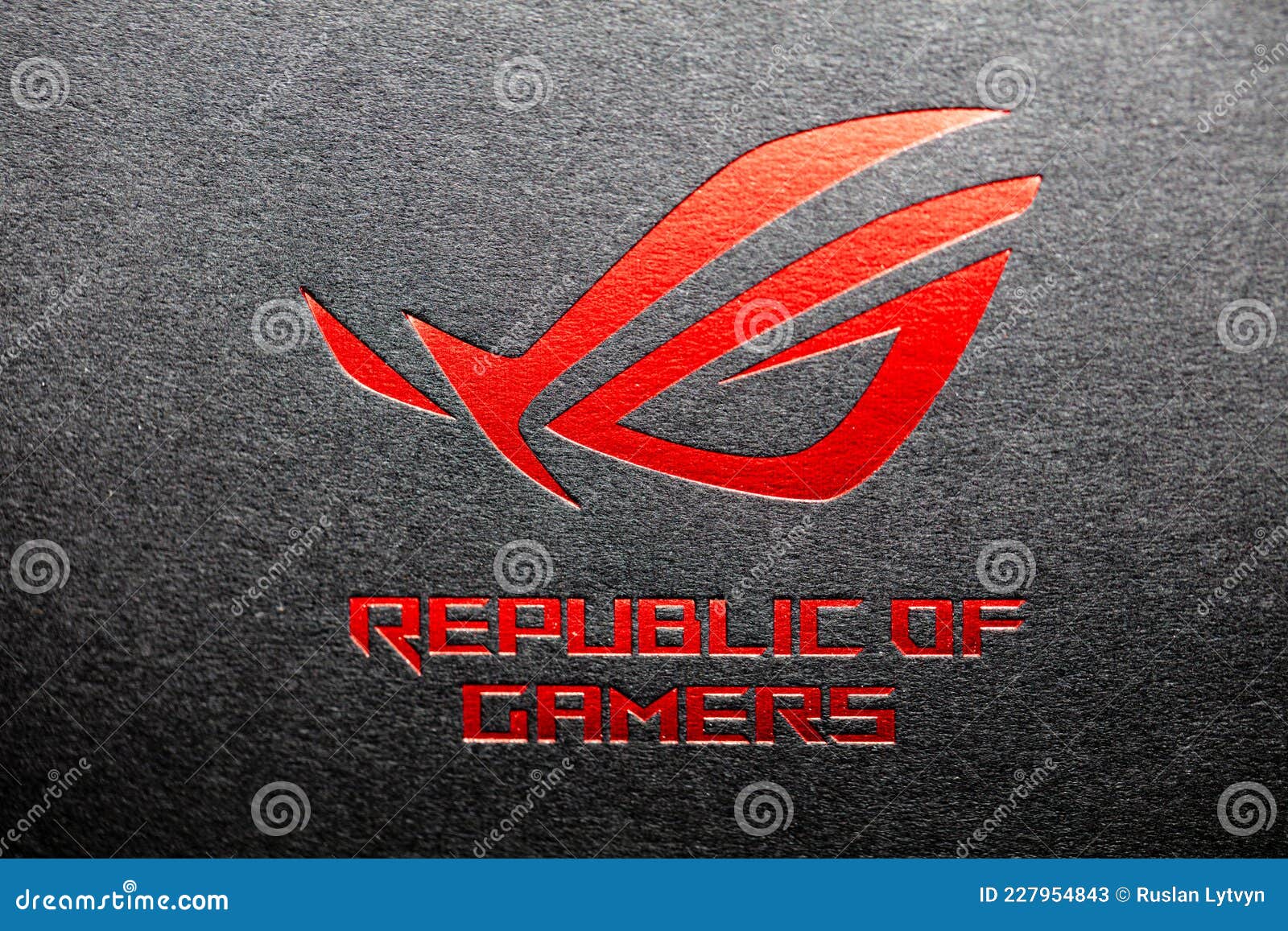 ASUS ROG logotype editorial stock photo. Image of circuit - 227954843