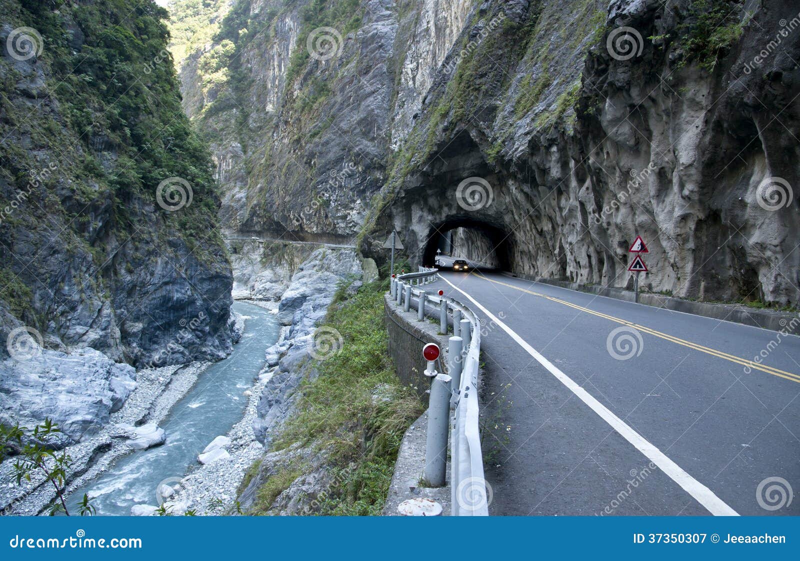 Taiwan Taroko National Park Stock Image - Image of ravine, scenic: 37350307