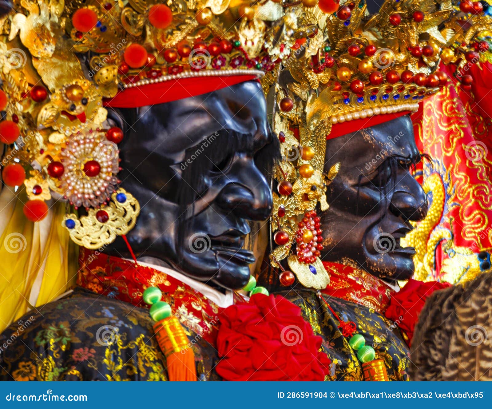 Taiwan Traditional God Sculpture Stock Photo - Image of faith ...