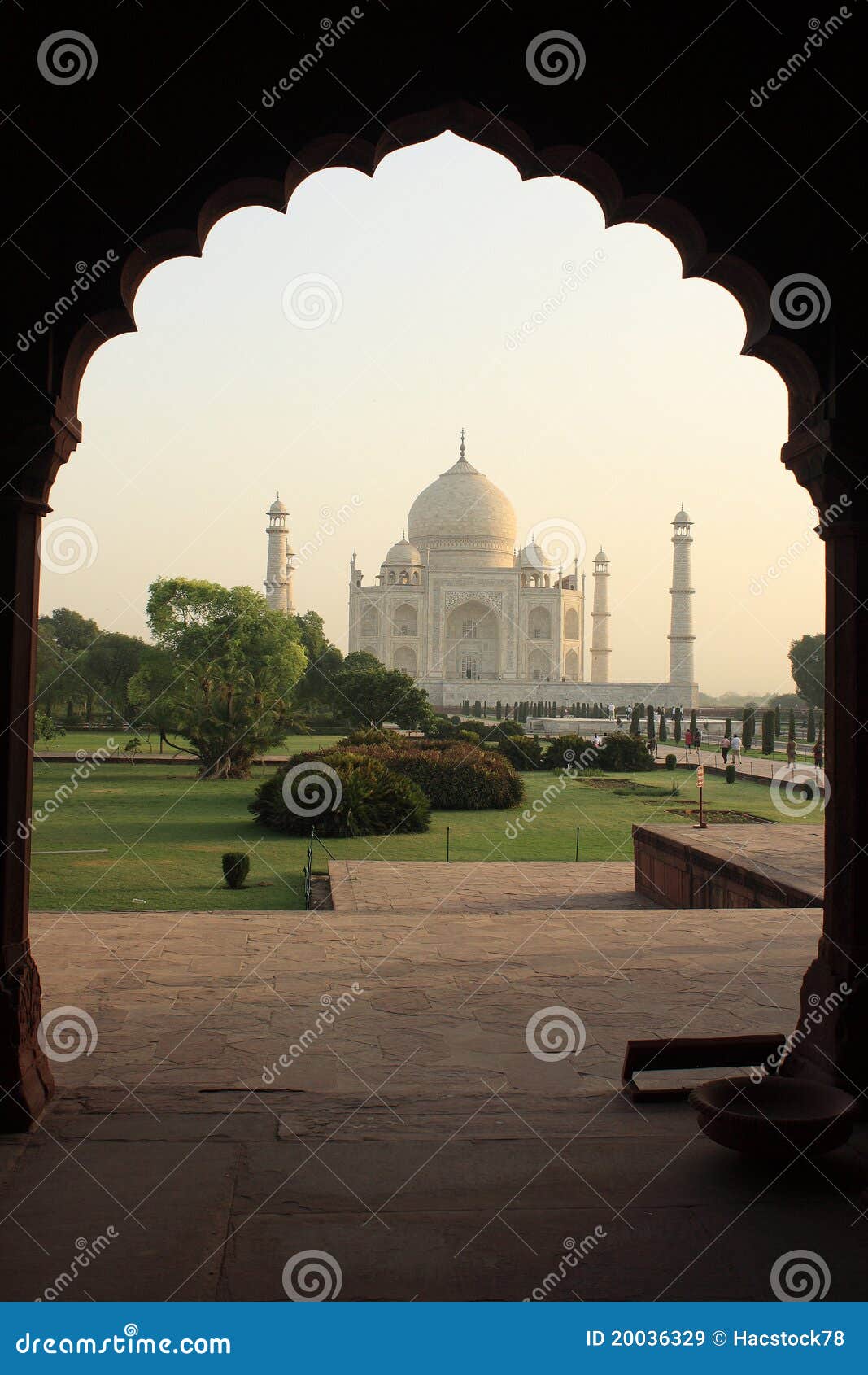 In Frame Taj Mahal, Ivory-white Marble Mausoleum . Editorial Photo ...