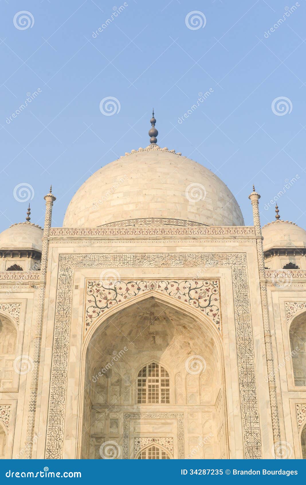 Taj Mahal Close Up stock image. Image of attraction, mughal - 34287235