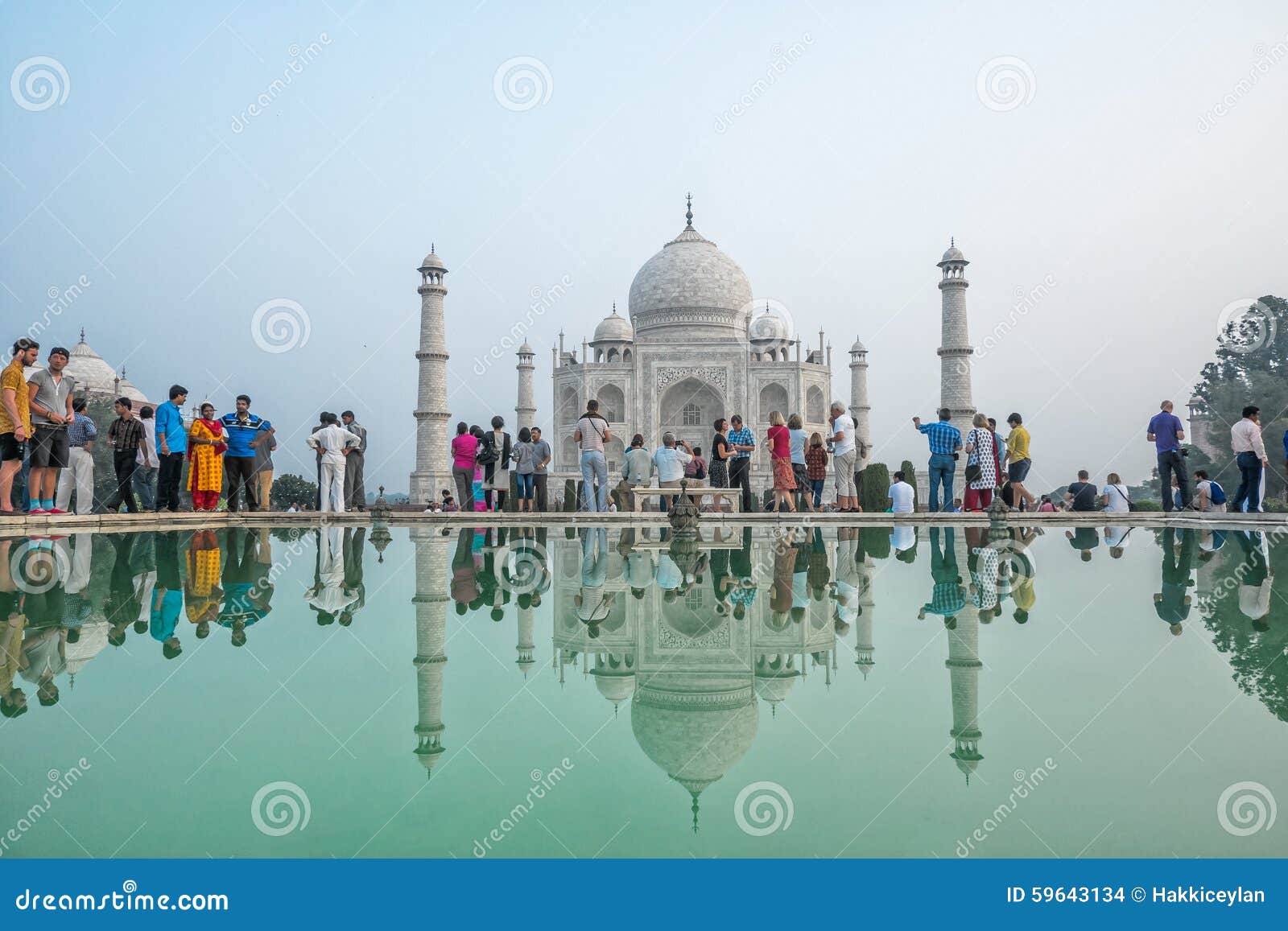Taj Mahal reflecting pool editorial stock image. Image of building ...