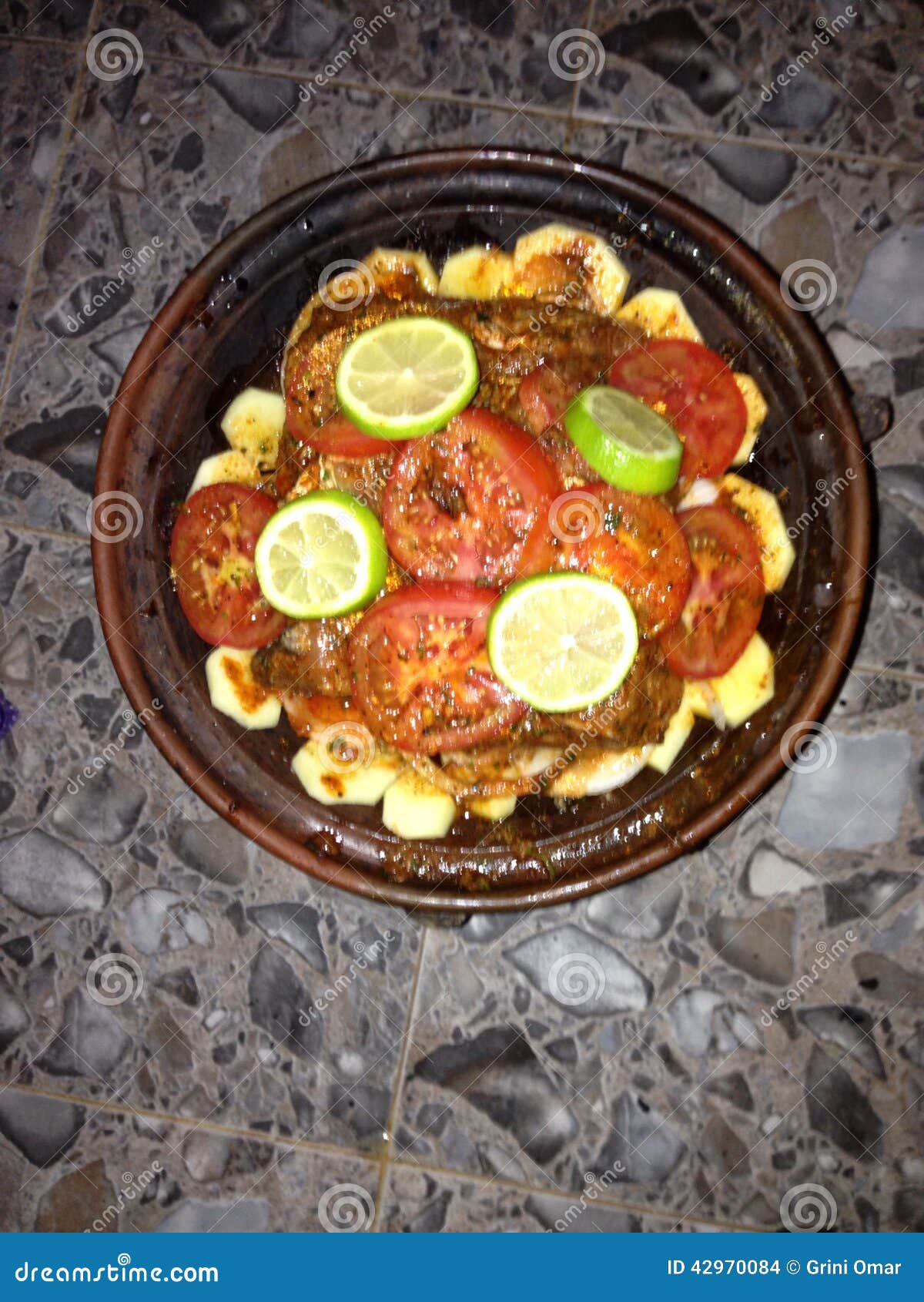 Tajin de poisson foto de archivo. Imagen de envenenar - 42970084