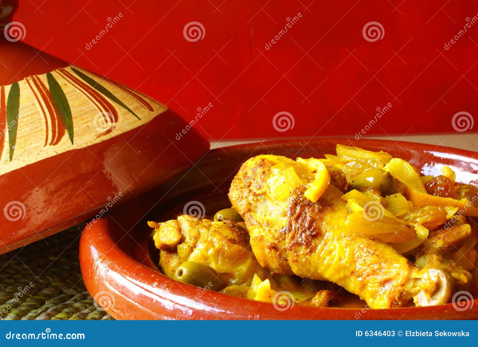 Tajine marocchino immagine stock. Immagine di stufato - 6346403