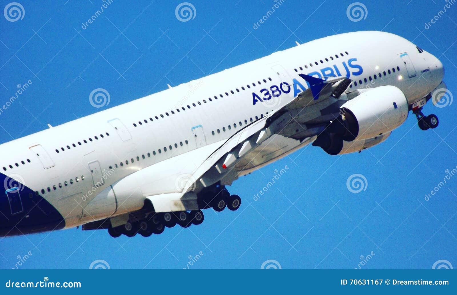 Take off airbus a380 editorial photography. Image of airbus - 70631167