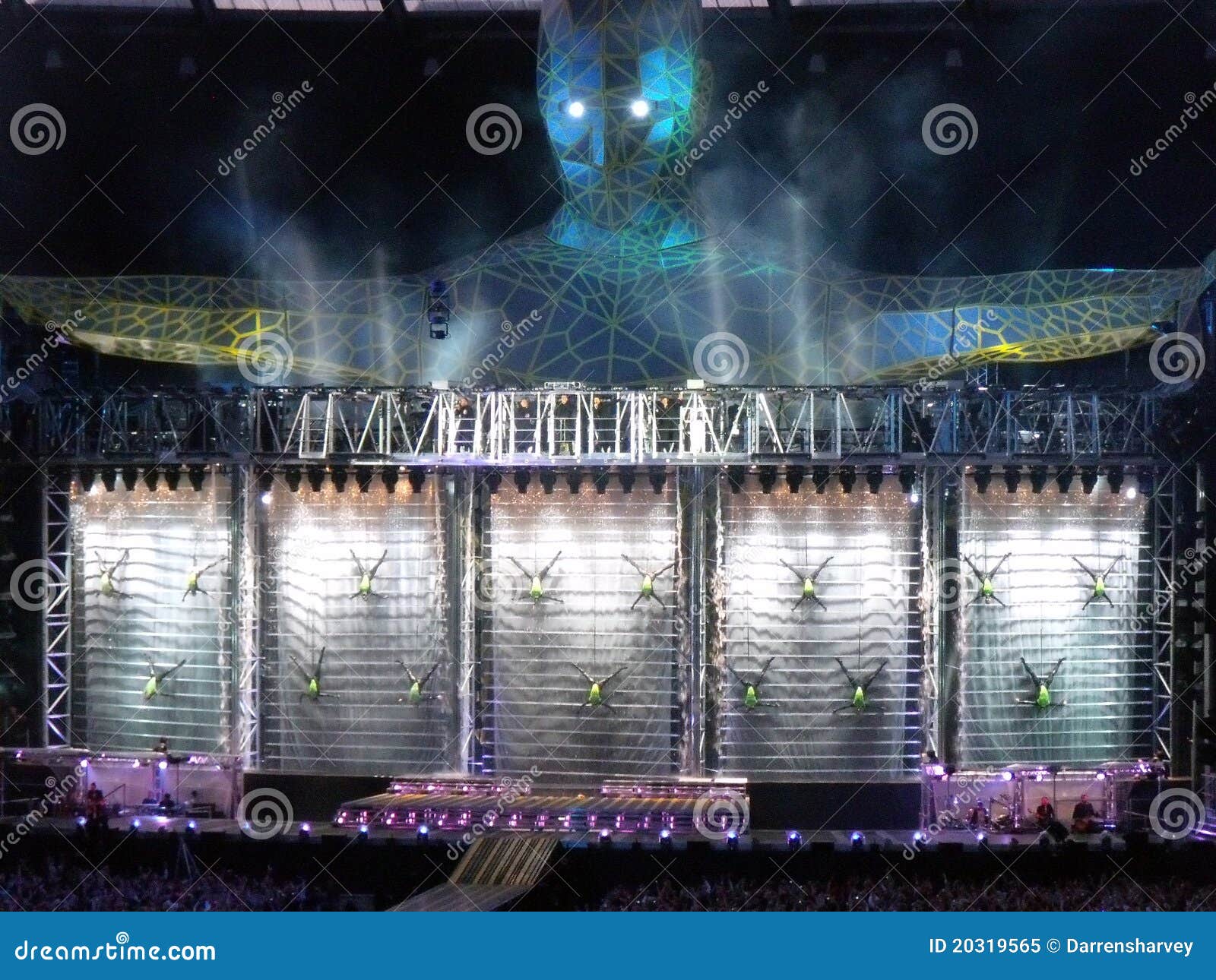 Take that Progress Tour Live Editorial Image - Image of crowd, orange ...