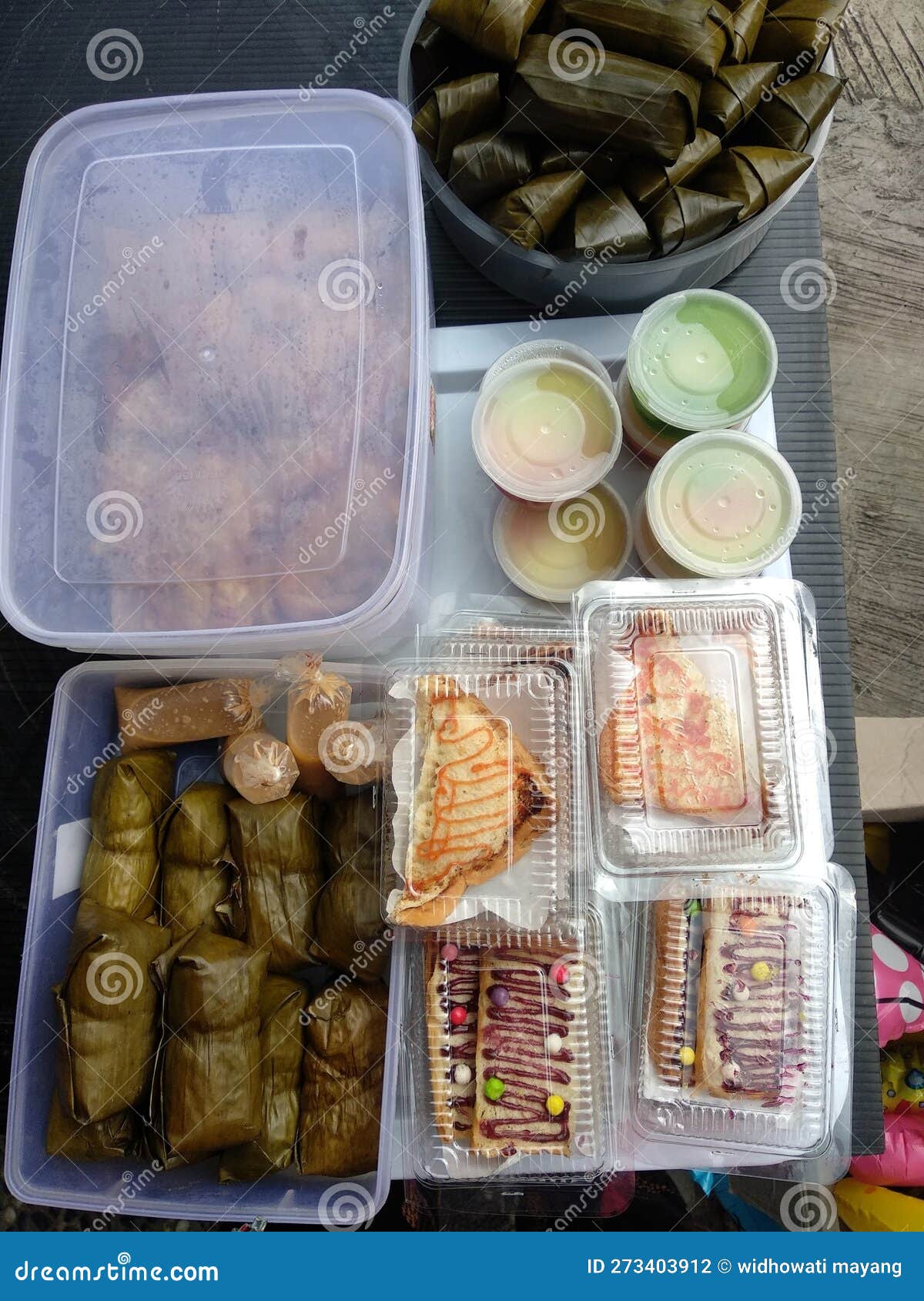 Takjil in ramadhan stock photo. Image of takjil, ramadhan - 273403912