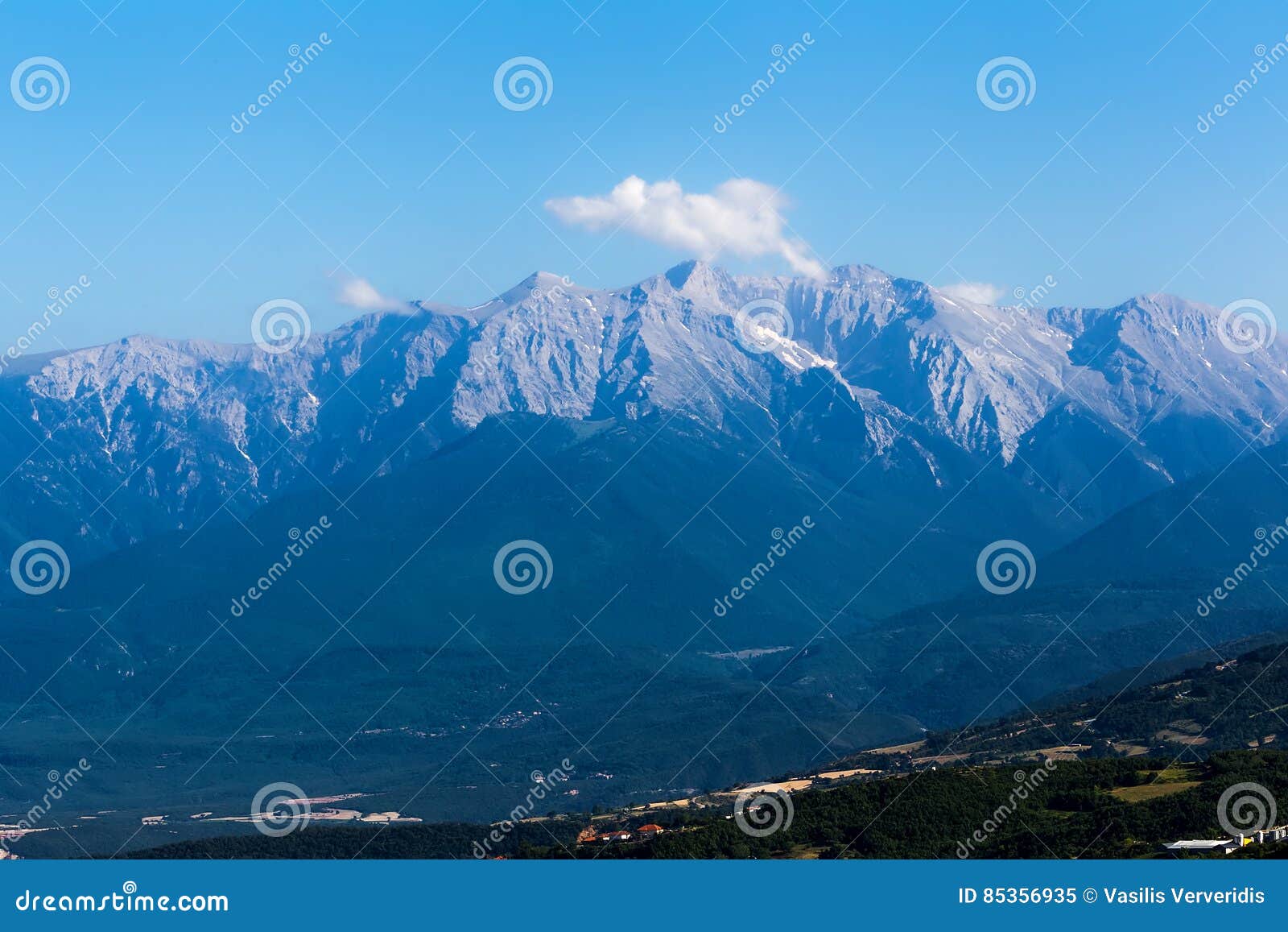 Tal am Berg Olymp in Griechenland Stockbild - Bild von olymp, wolken ...