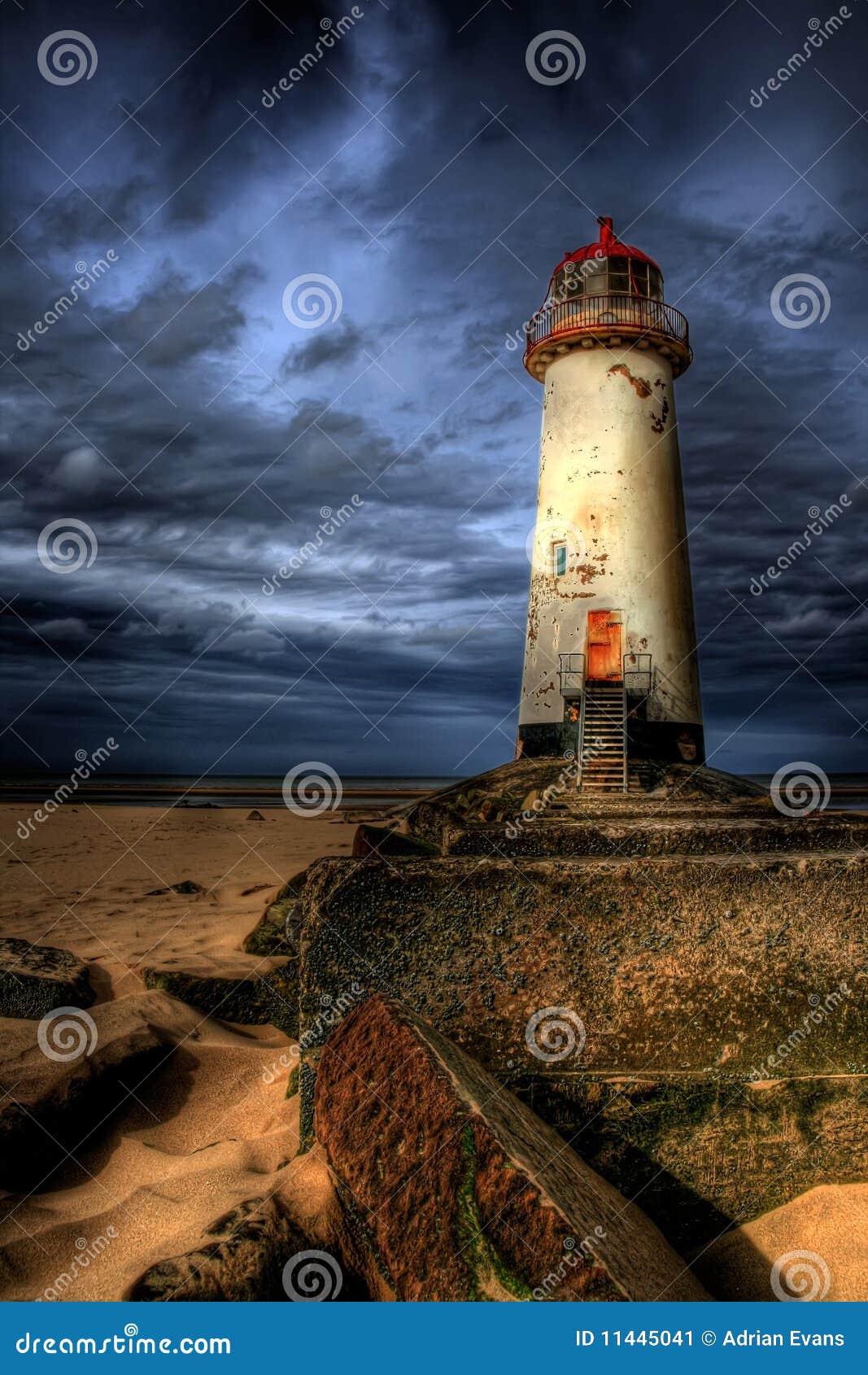 The Talacre Lighthouse stock image. Image of beam, landscape - 11445041