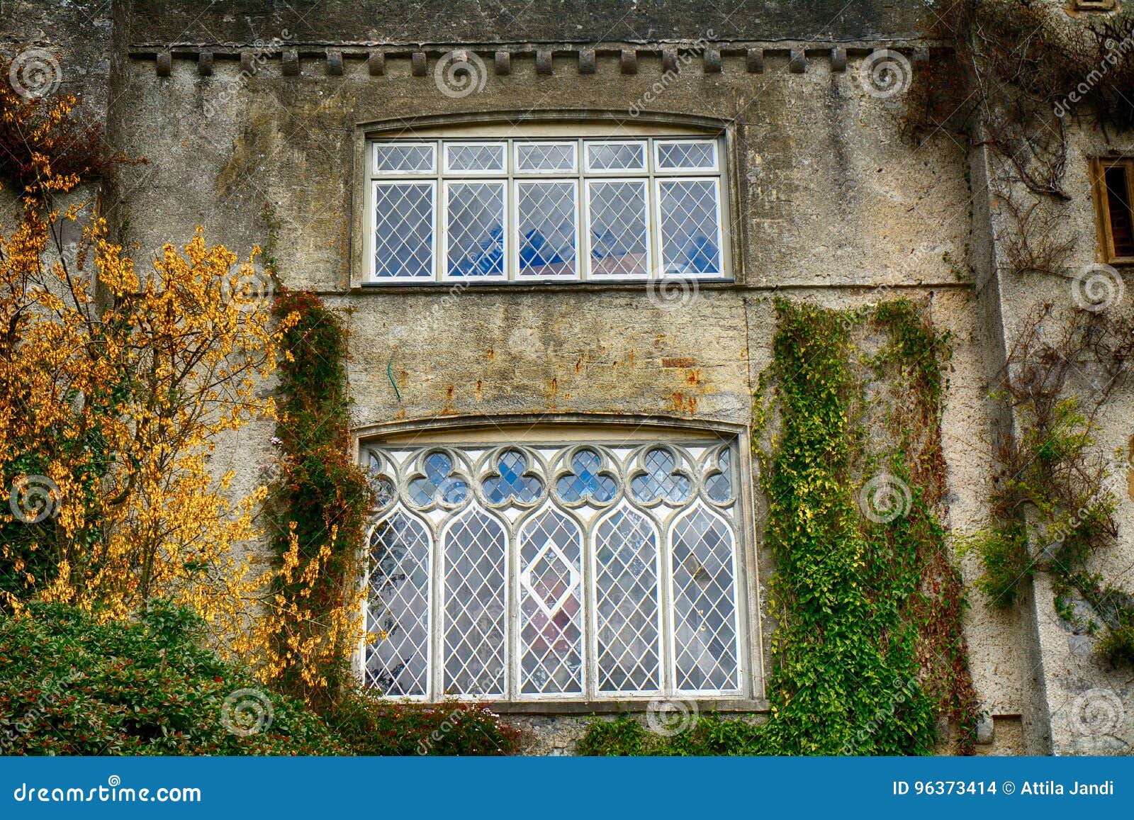 Talbot Castle, Malahide, Ireland Editorial Stock Image - Image of irish ...