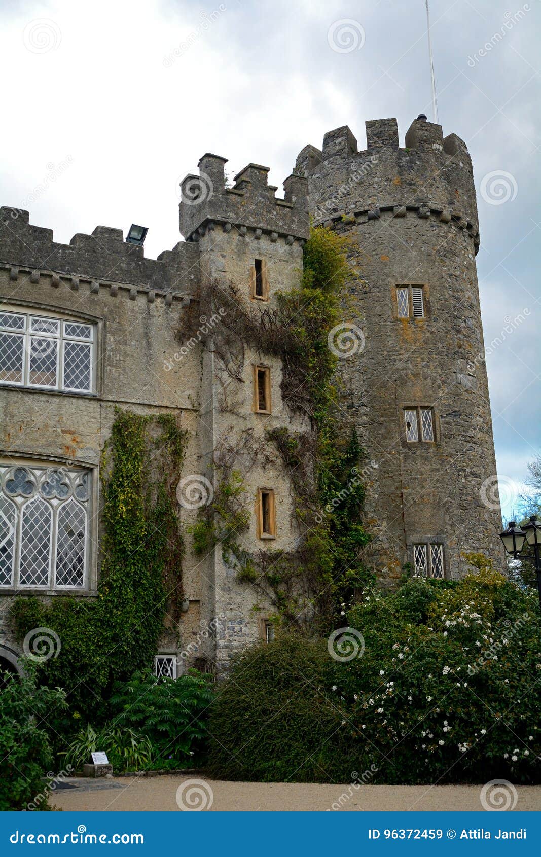Talbot Castle, Malahide, Irlanda Imagen de archivo editorial - Imagen ...