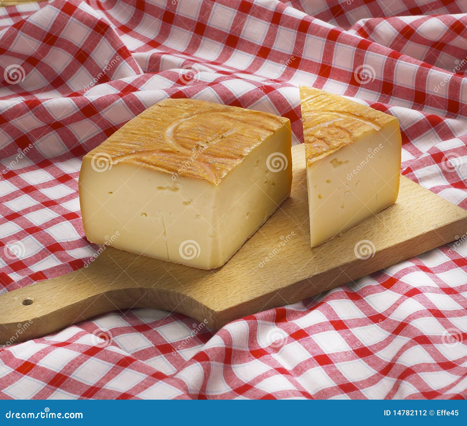 Taleggio Italiano Tipico Del Formaggio Fotografia Stock - Immagine di ...