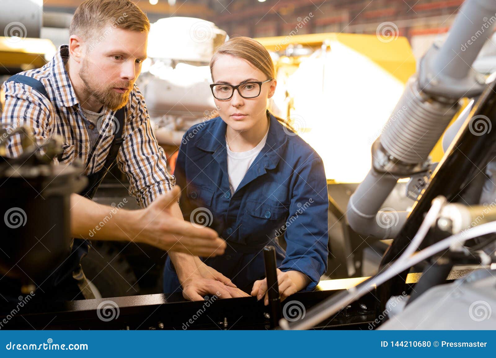 Talk to trainee stock photo. Image of businesswoman - 144210680