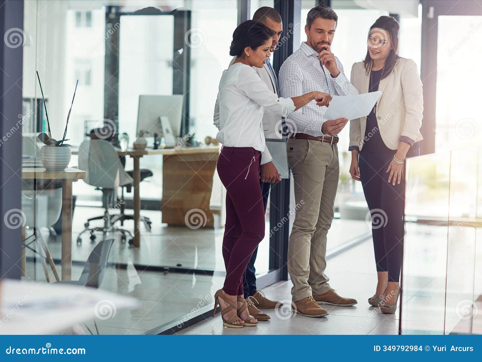 Talking, Business People and Paperwork for Feedback, Collaboration and ...