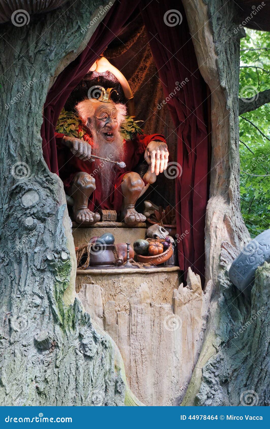 Talking doll editorial stock image. Image of kaatsheuvel - 44978464