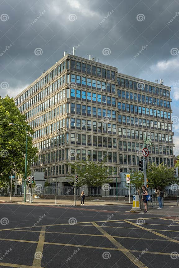 Tall Architectural Building Office in Dublin Editorial Image - Image of ...