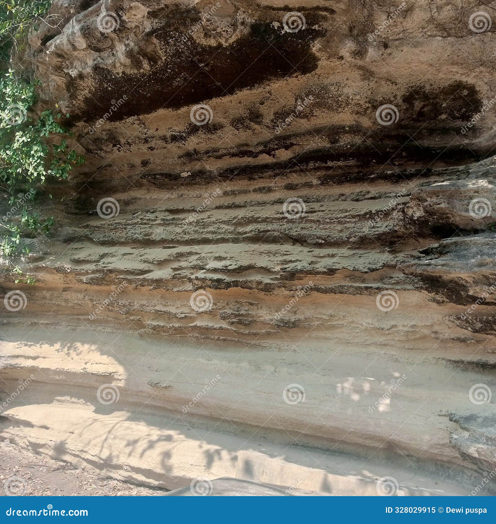 Tall Cliff aesthetic stock image. Image of aesthetic - 328029915