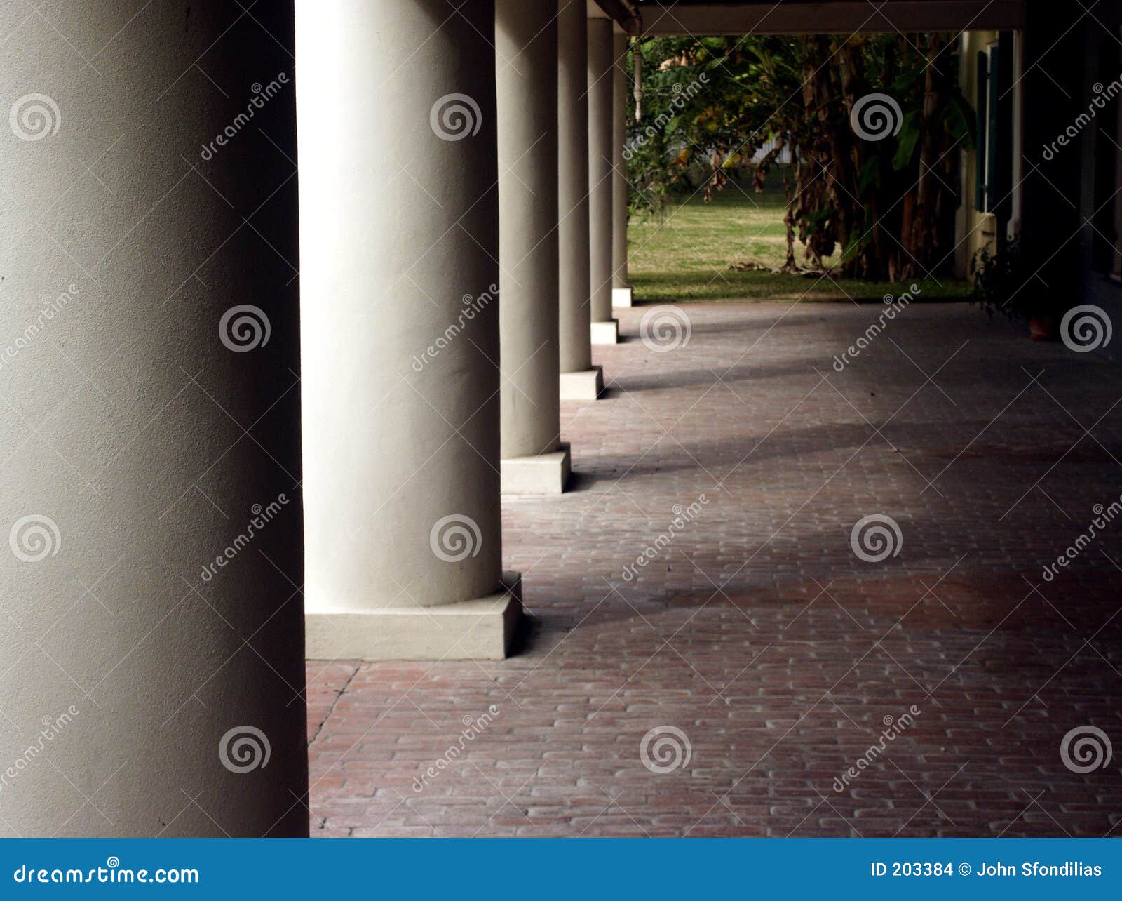 5,291 Tall Columns Stock Photos - Free & Royalty-Free Stock Photos from ...