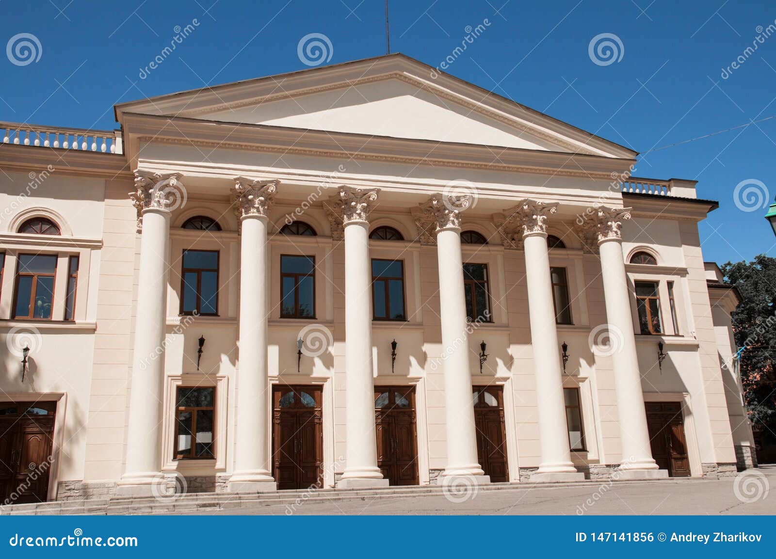 Tall Modern Building with Large Pillars Stock Photo - Image of europe ...