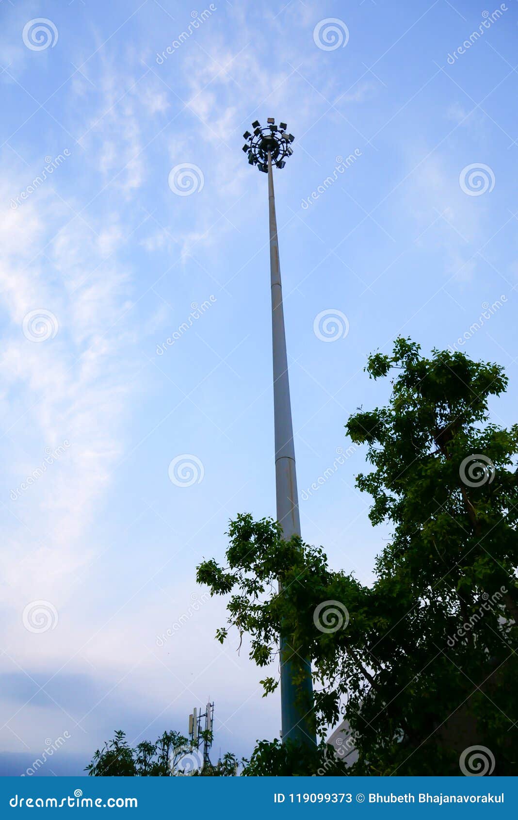 Spotlight Tower and Blue Sky Stock Image - Image of glass, bulb: 119099373