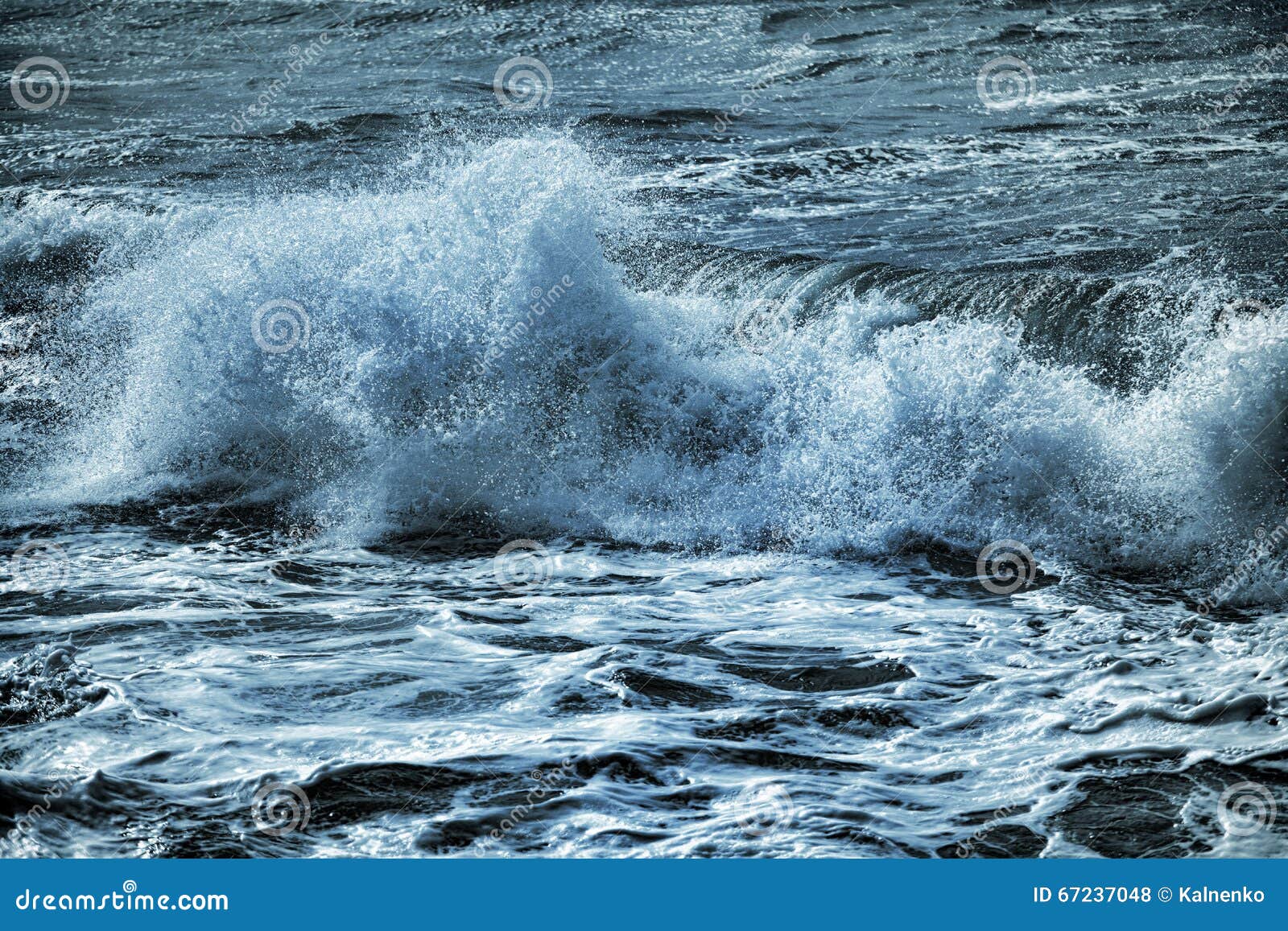 Tall waves on the surface stock photo. Image of reflect - 67237048