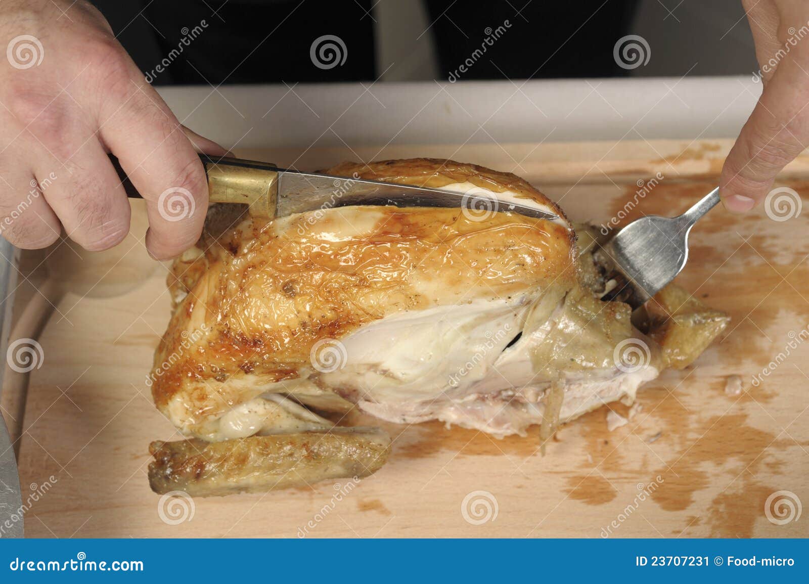 Talla De Un Pollo De Carne Asada Imagen de archivo - Imagen de rebanada ...