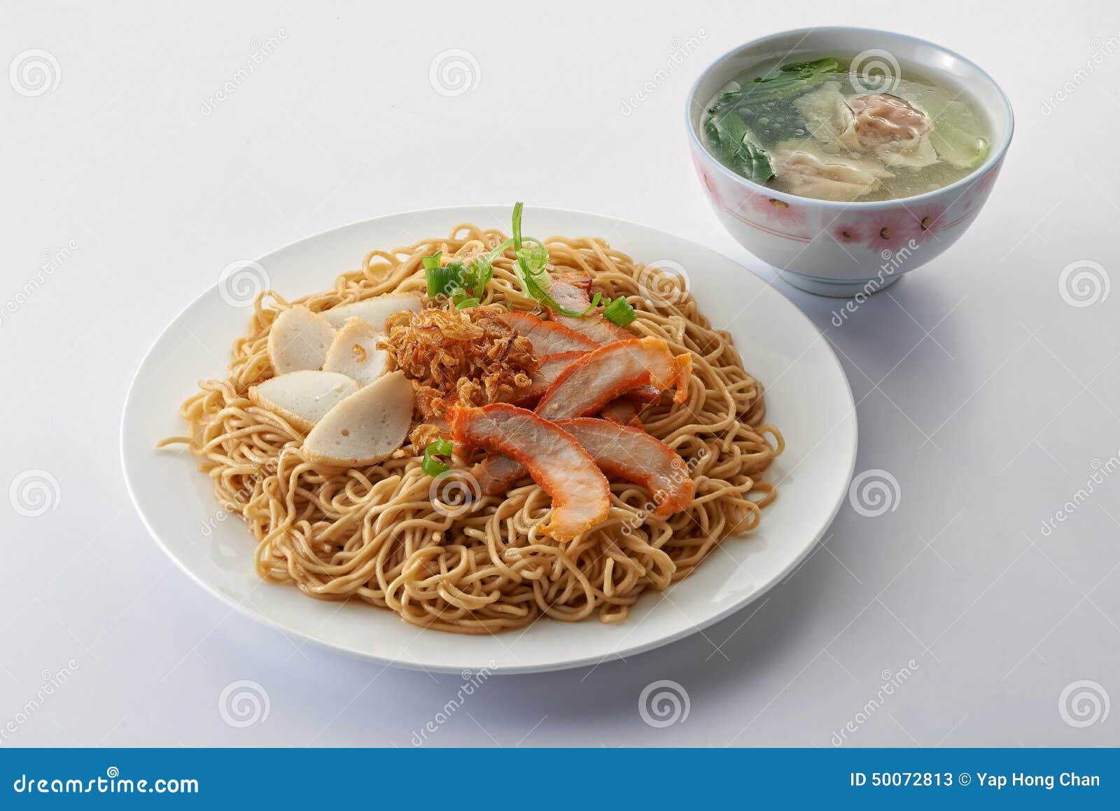 Tallarines fritos imagen de archivo. Imagen de famoso - 50072813