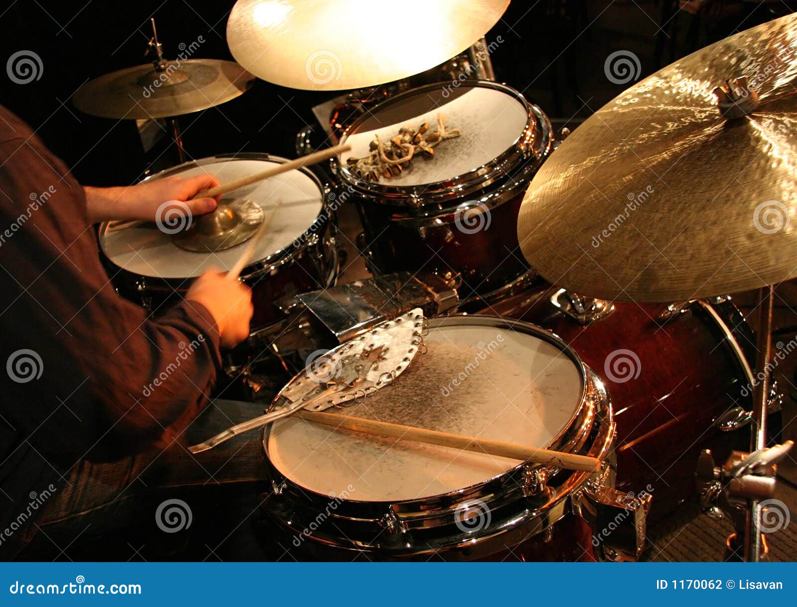 Tamburi fotografia stock. Immagine di citorale, percussione - 1170062