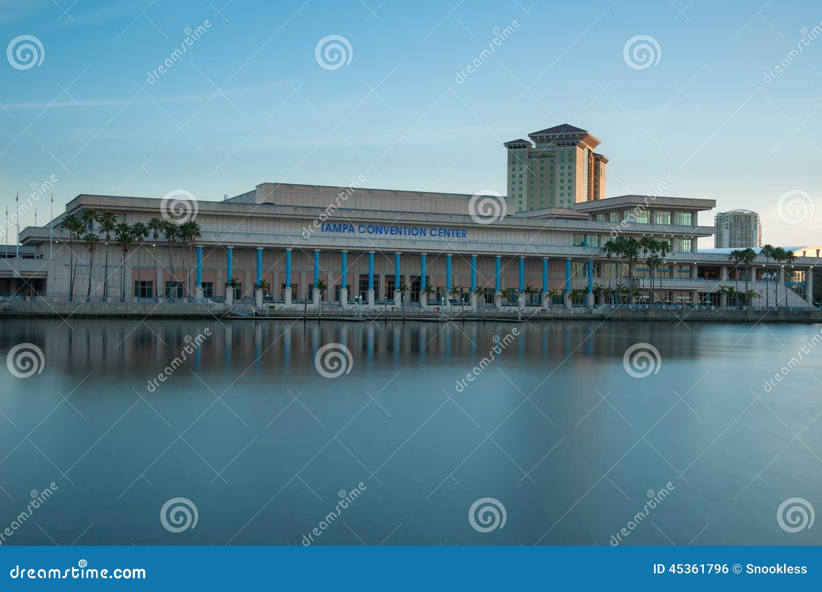 Tampa Convention Center editorial photo. Image of houses - 45361796