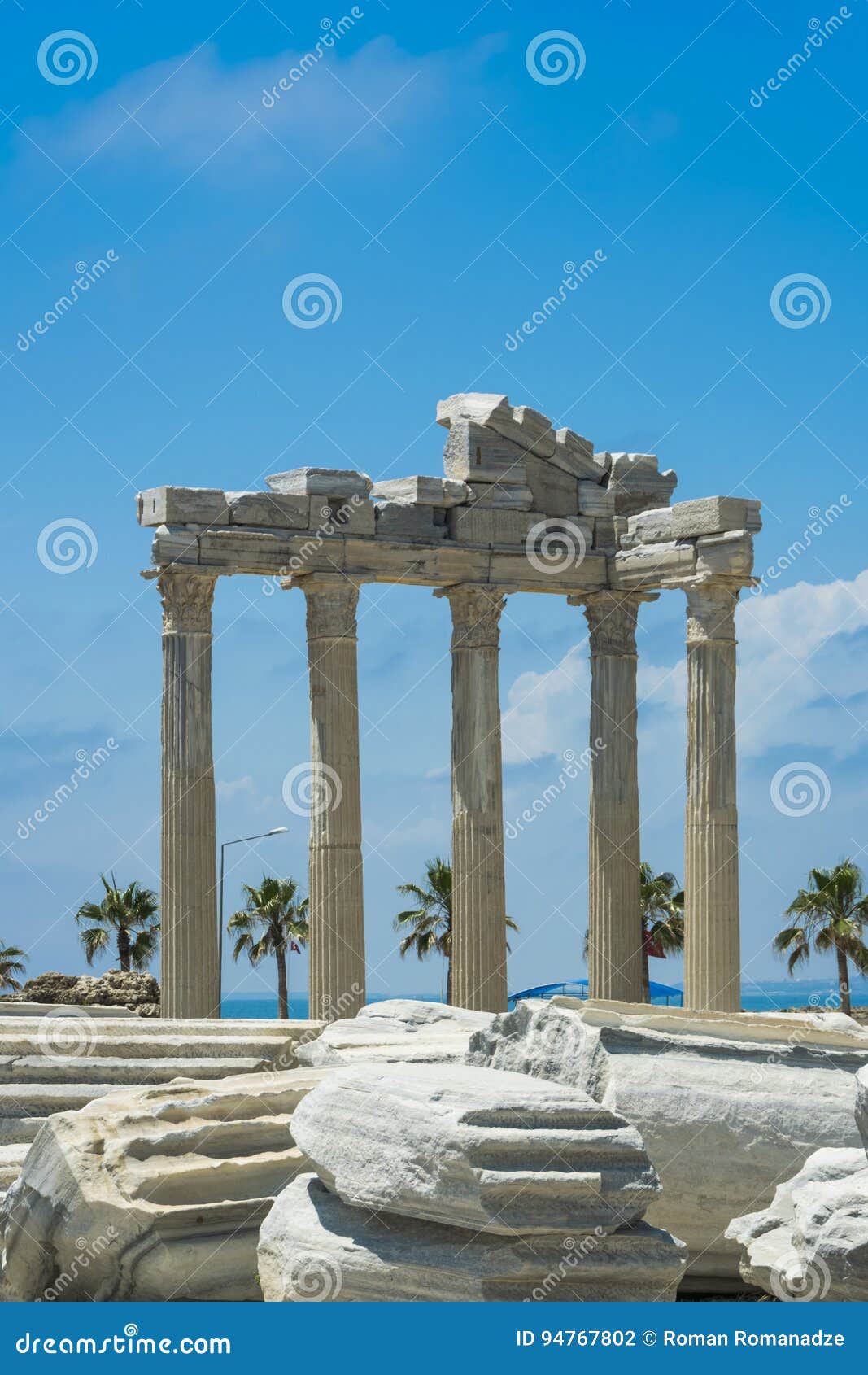 Tample of Apollon in Side stock photo. Image of east - 94767802