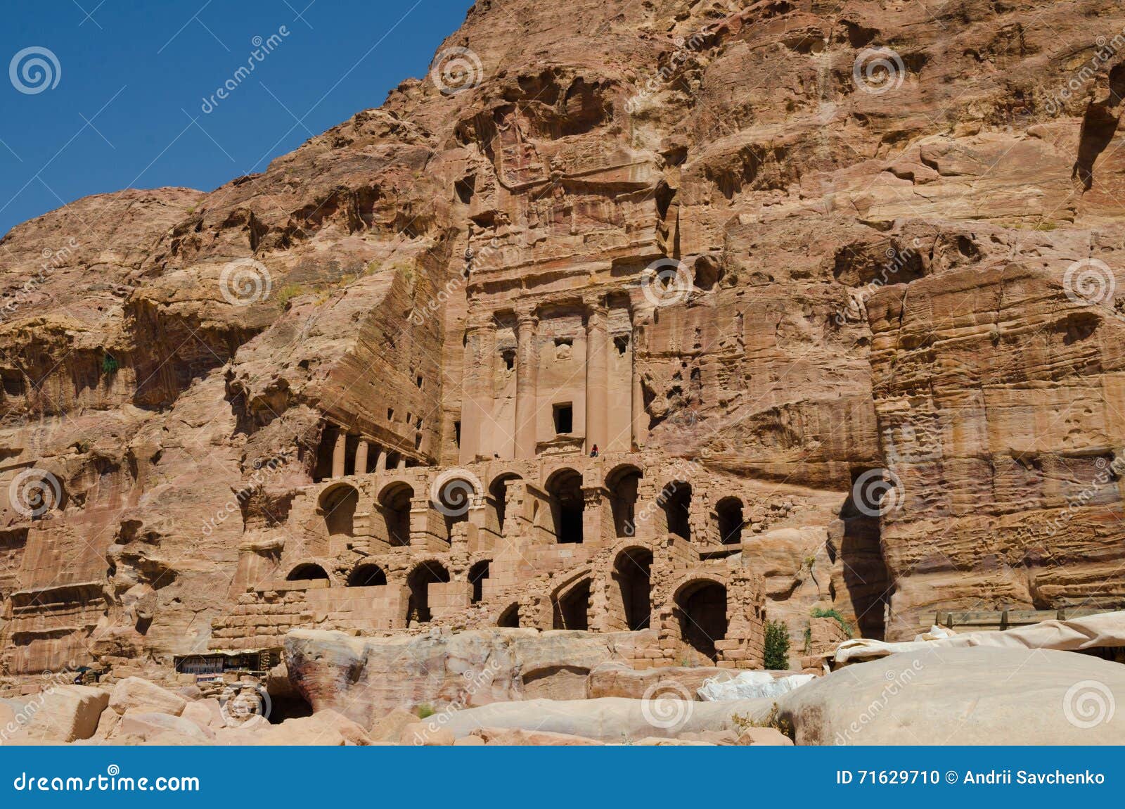 Tamples of the City of Petra Editorial Image - Image of desert ...