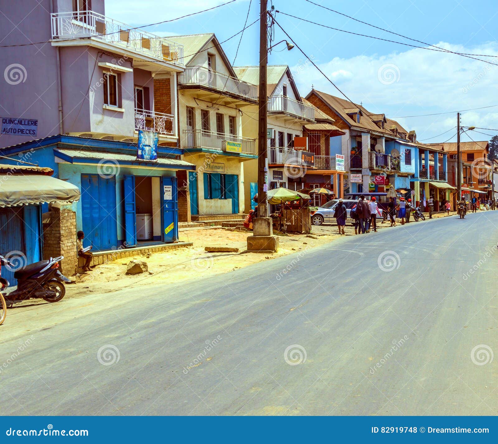 Antsirabe, Madagascar - April 26, 2019: Young Woman In Straw Hat Rides ...