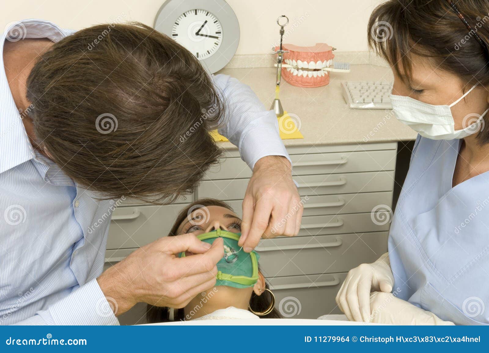 Tandarts stock foto. Image of stoel, gezicht, tandheelkunde - 11279964