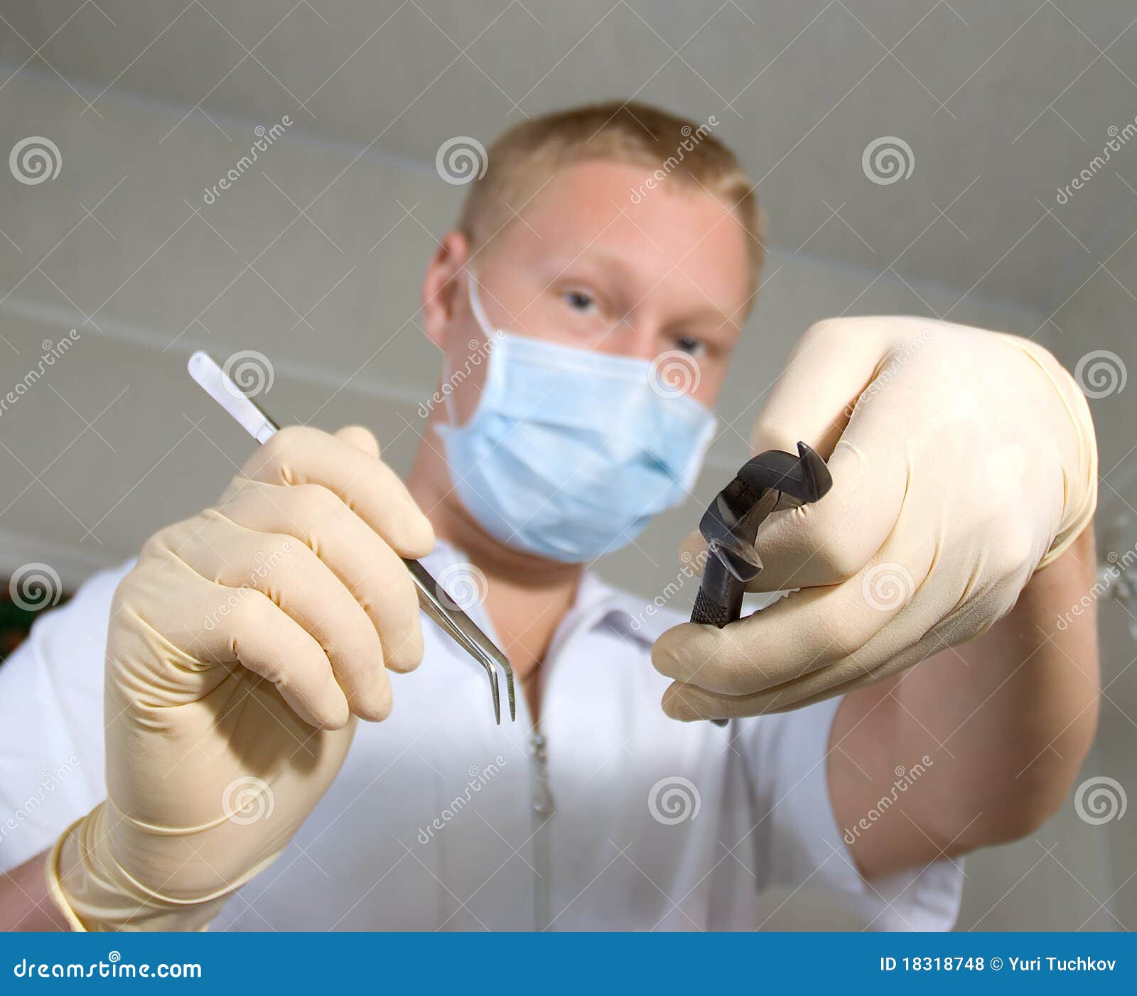 Tandarts stock foto. Image of tand, arts, behandeling - 18318748
