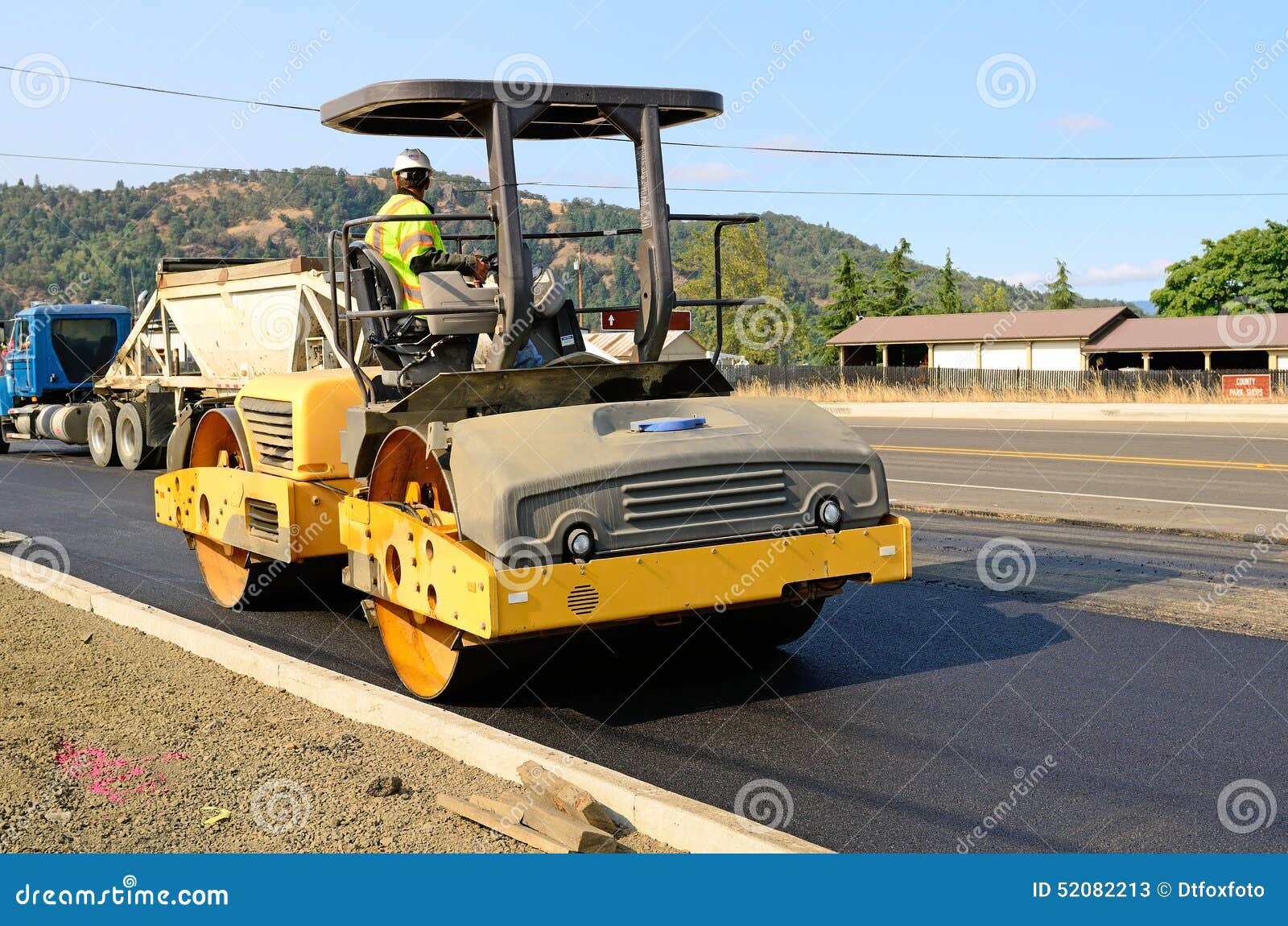 Tandem Roller stock image. Image of wheel, bitumen, road - 52082213