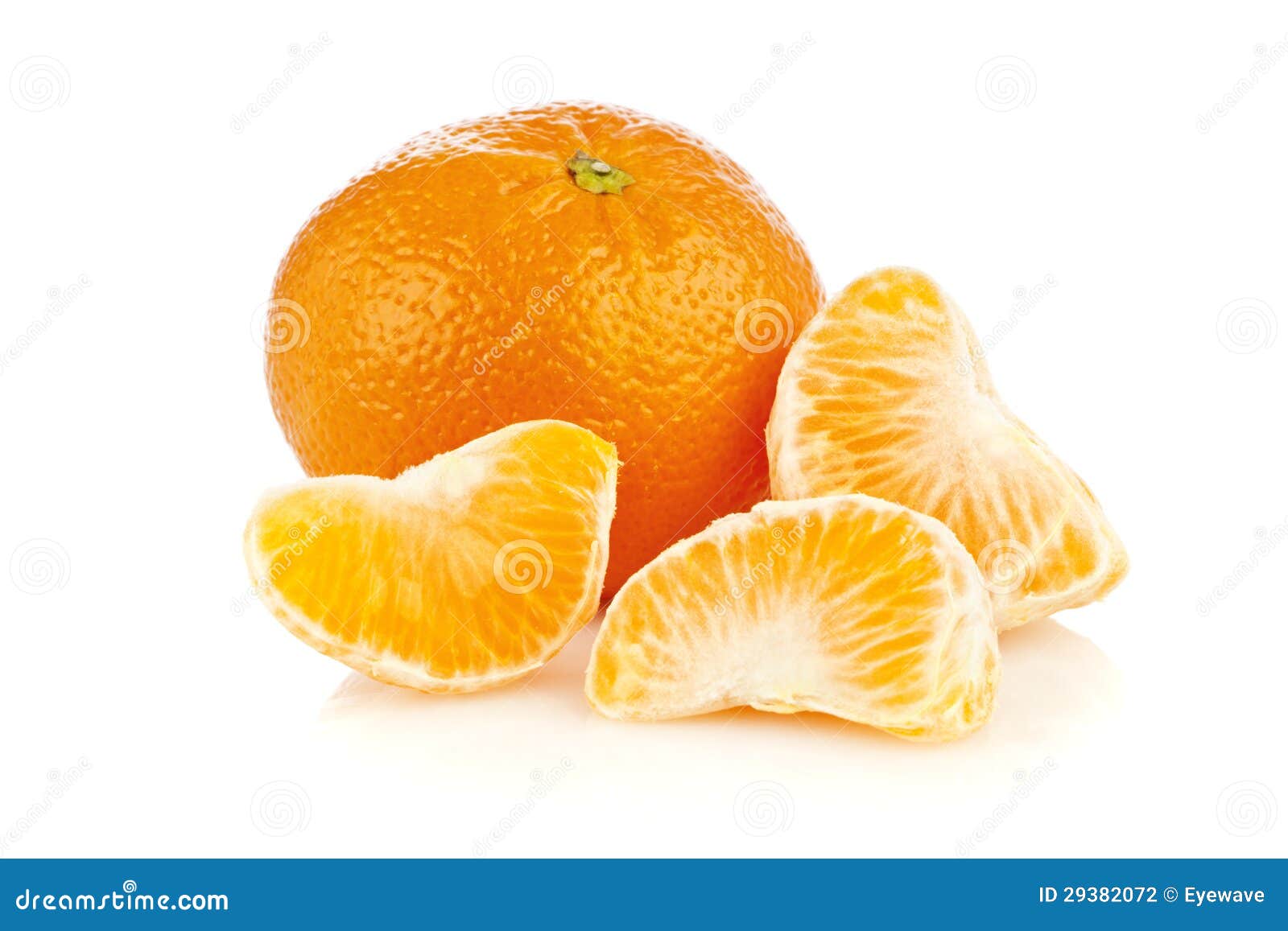 Tangerine and pieces stock photo. Image of background - 29382072