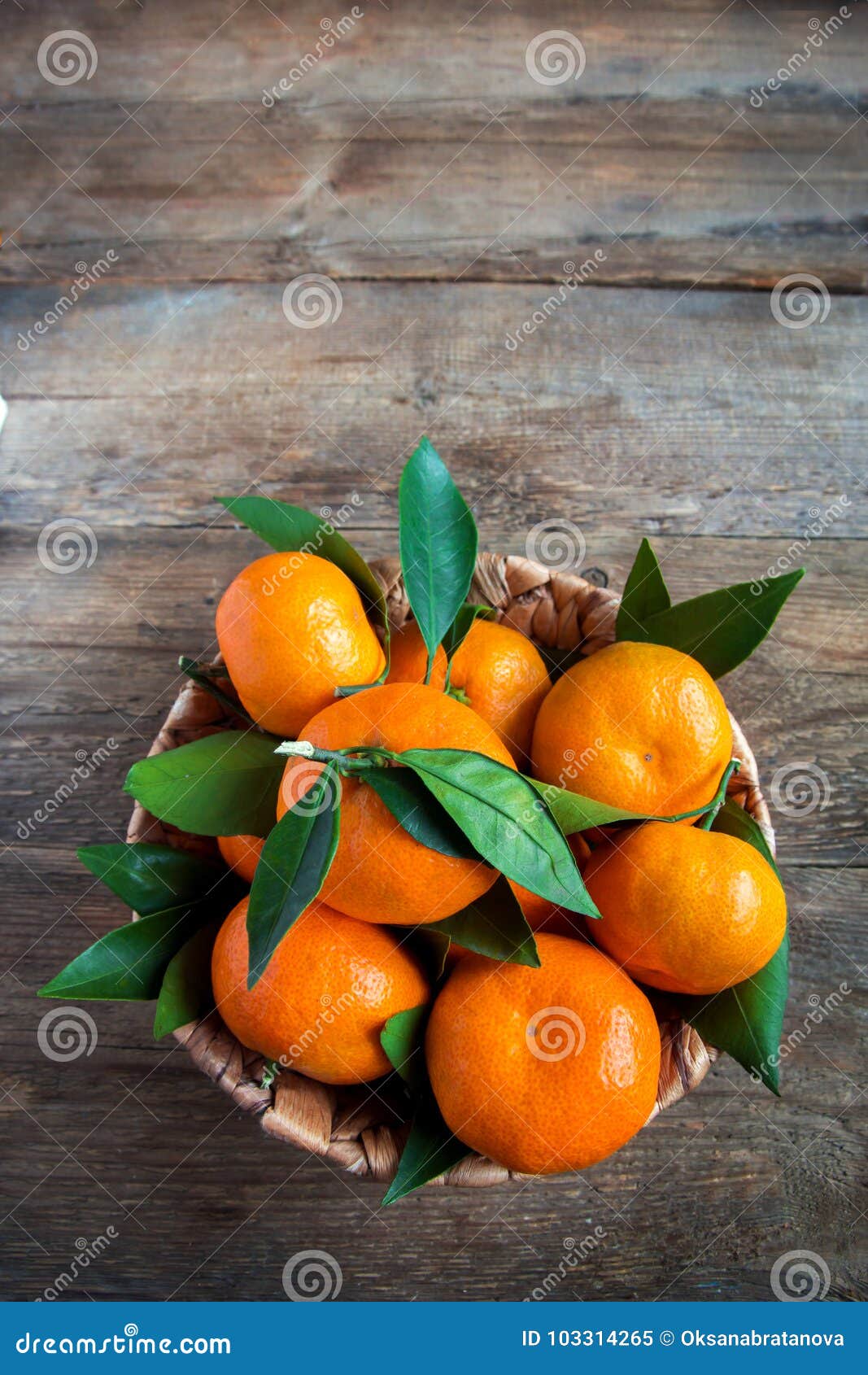 Tangerines obraz stock. Obraz złożonej z mandarynka - 103314265