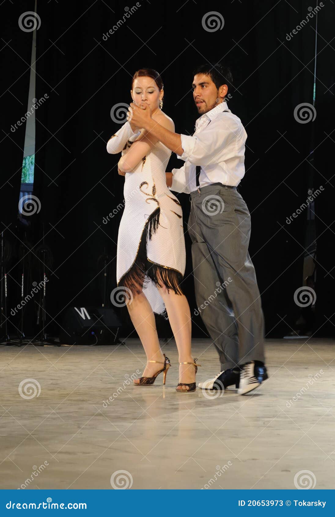 Tango dancers editorial stock photo. Image of expression - 20653973