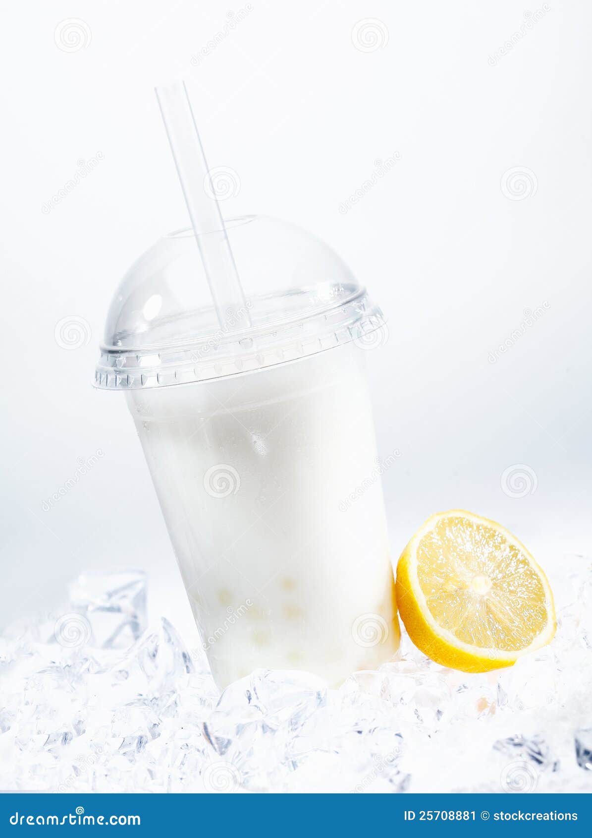 Tangy lemon boba tea stock image. Image of tapioca, modern - 25708881