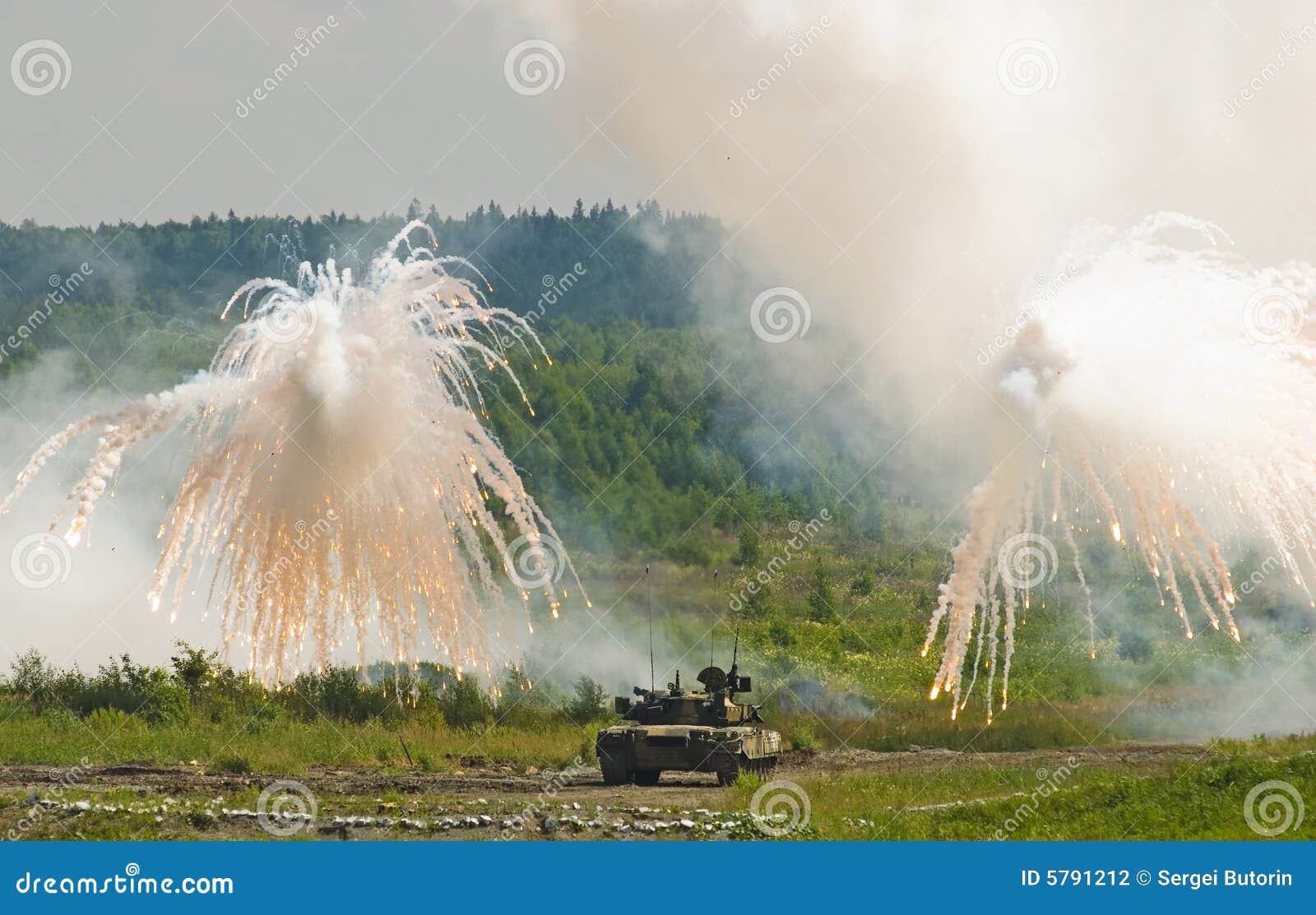 Tank T-80 stock photo. Image of conflict, army, bomb, military - 5791212