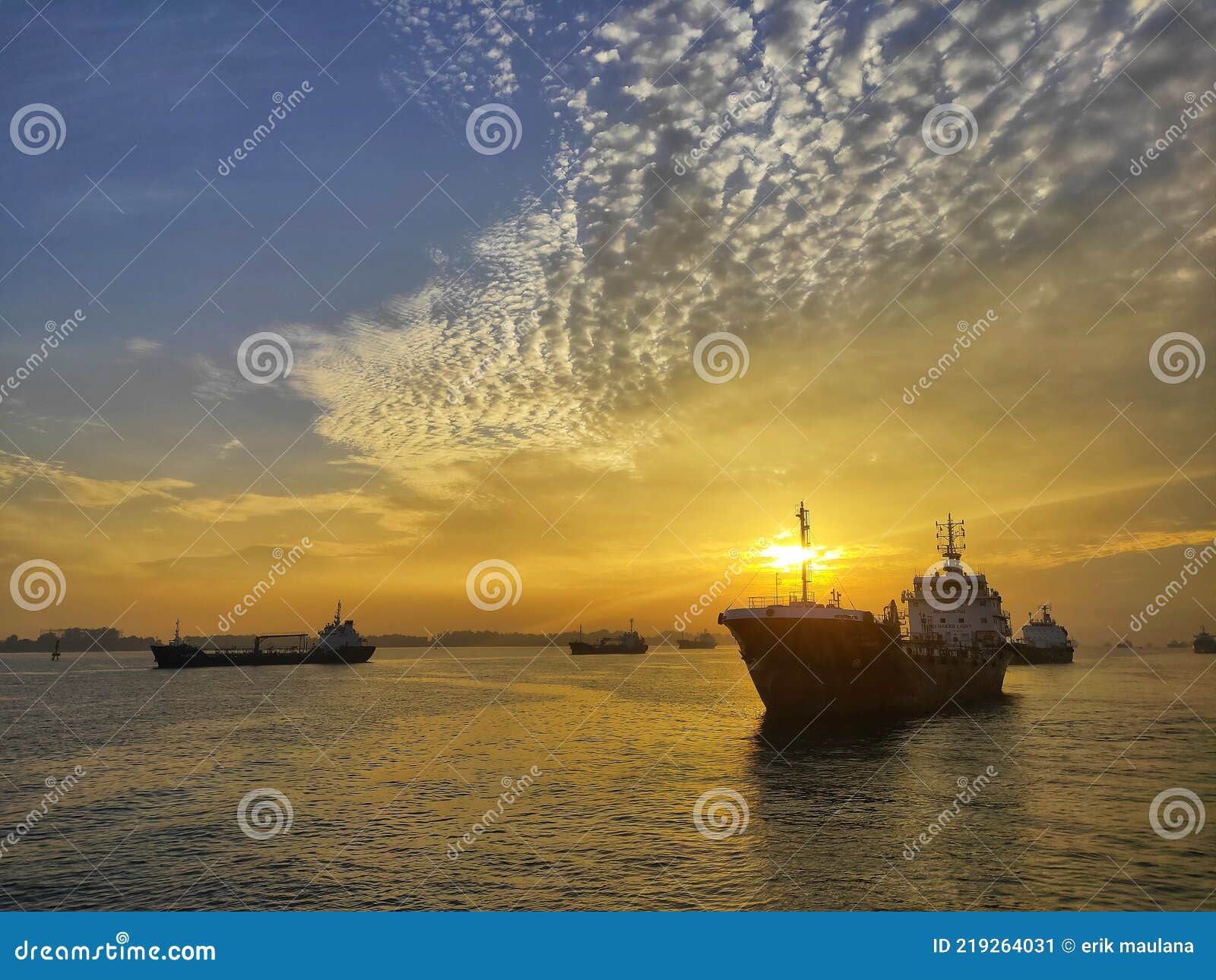 Tanker ship with sunrise stock image. Image of ship - 219264031