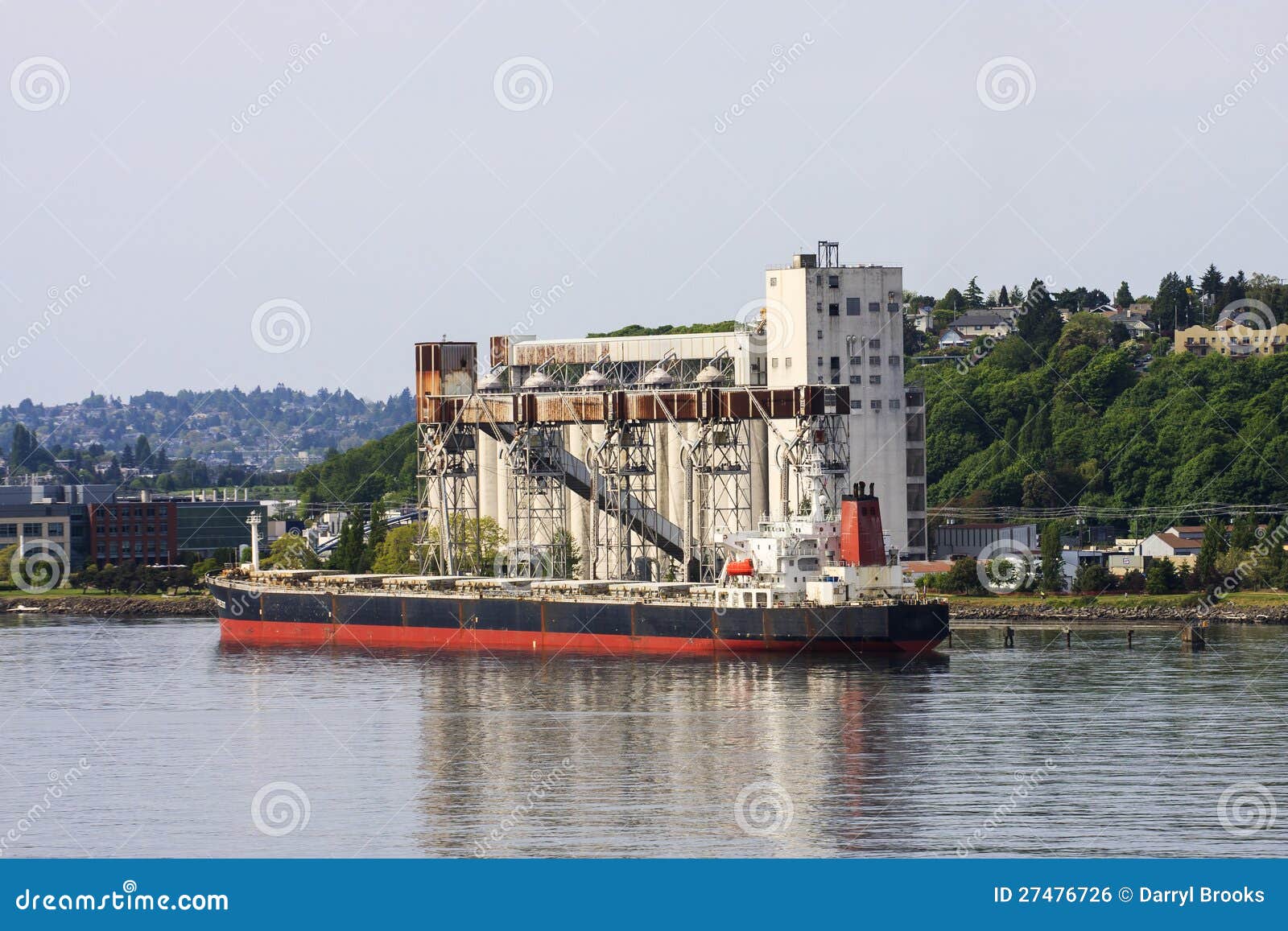 Tanker Ship at Tanks To Load Stock Photo - Image of freight, freighter ...