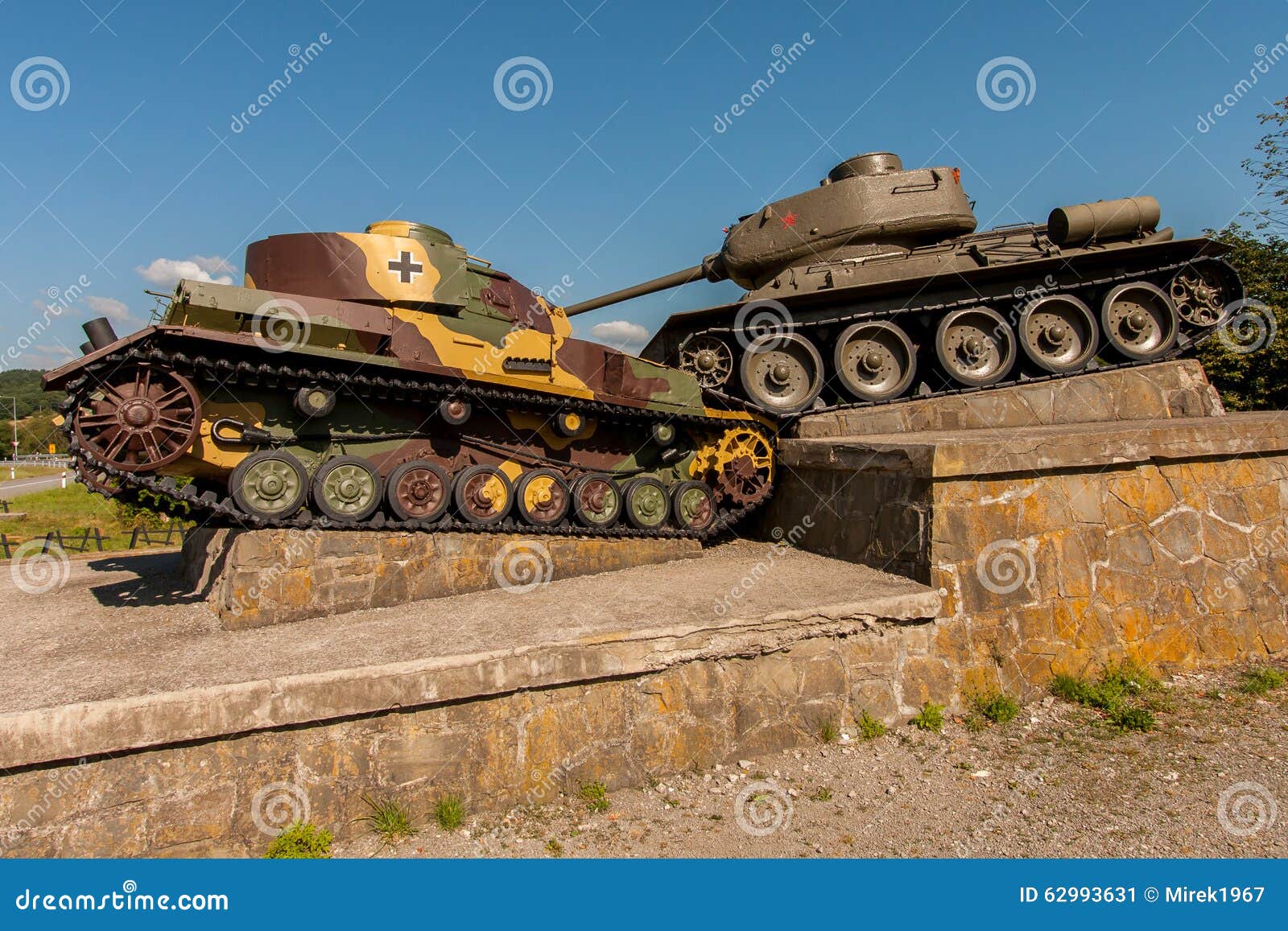 Tanks editorial photo. Image of tanks, battle, military - 62993631