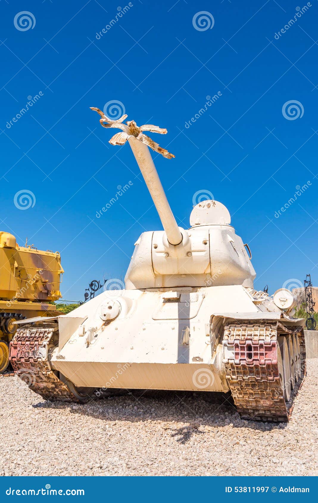 Tanks in museum editorial photography. Image of corps - 53811997