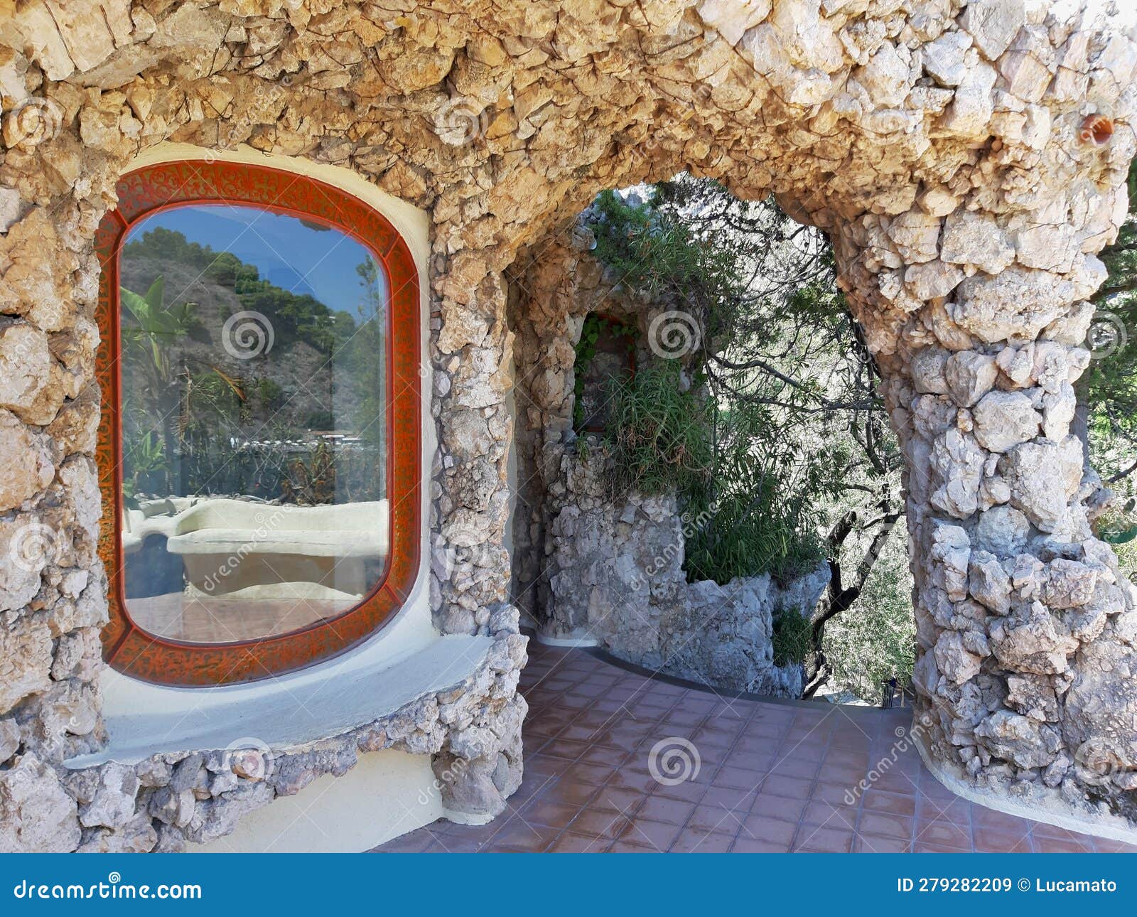 Taormina - Casa Museo Sull Isola Bella Editorial Stock Image - Image of ...