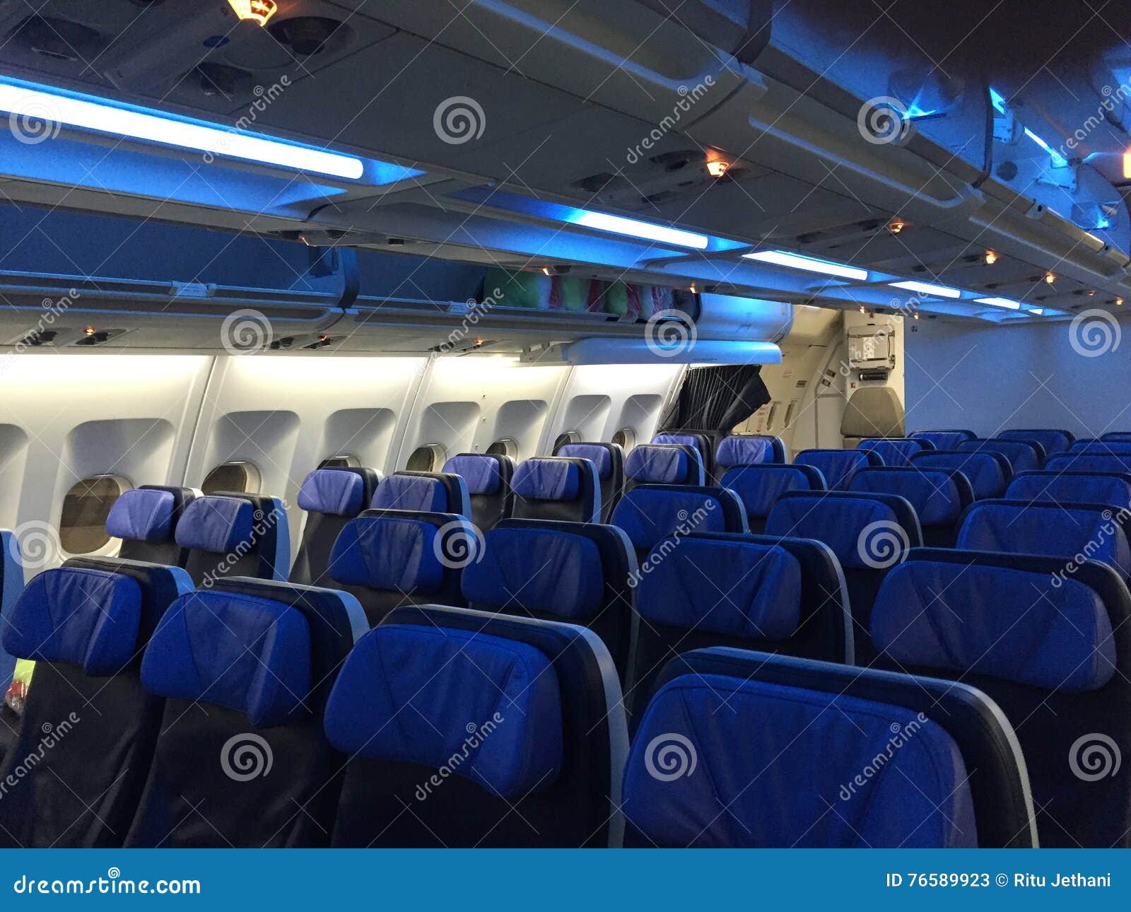 TAP Portugal Airline editorial stock photo. Image of blue - 76589923