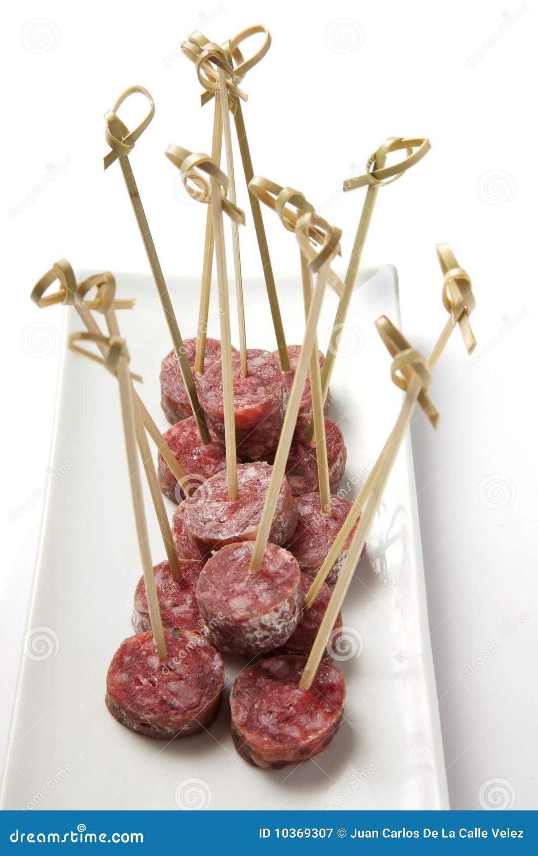 Tapas di Fuet immagine stock. Immagine di catalogna, salsiccia - 10369307