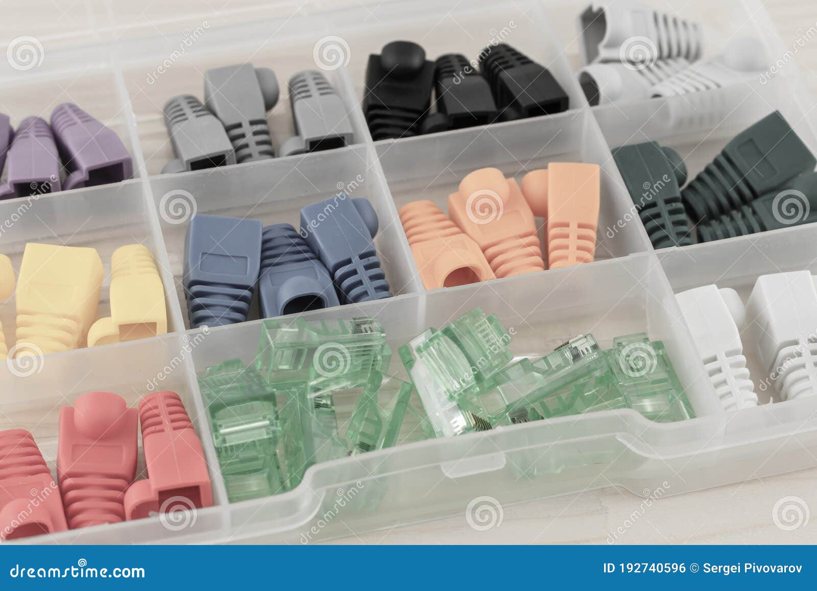 Tapas Y Conectores Para El Cable Rj 45 Que Se Utilizan Para Conectarse ...