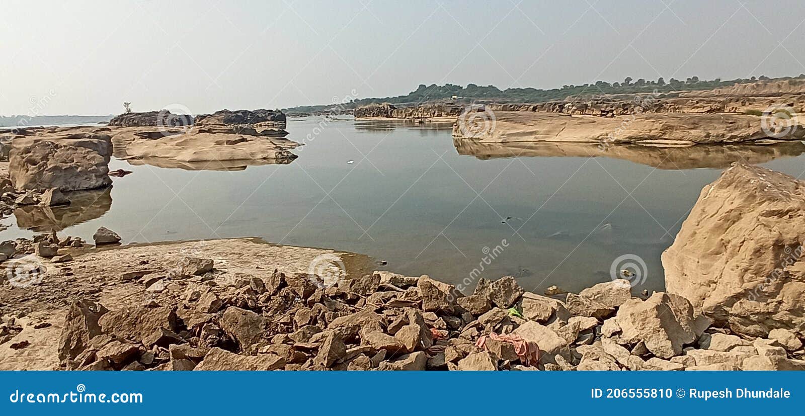 Tapi River Geological Structure Rocks Stock Photo - Image of lake ... Tapi River Geological Structure Rocks Stock Photo - Image of lake ...
