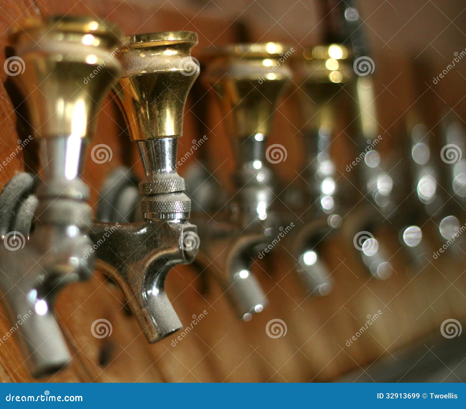 799 Dusty Bar Stock Photos - Free & Royalty-Free Stock Photos from ...